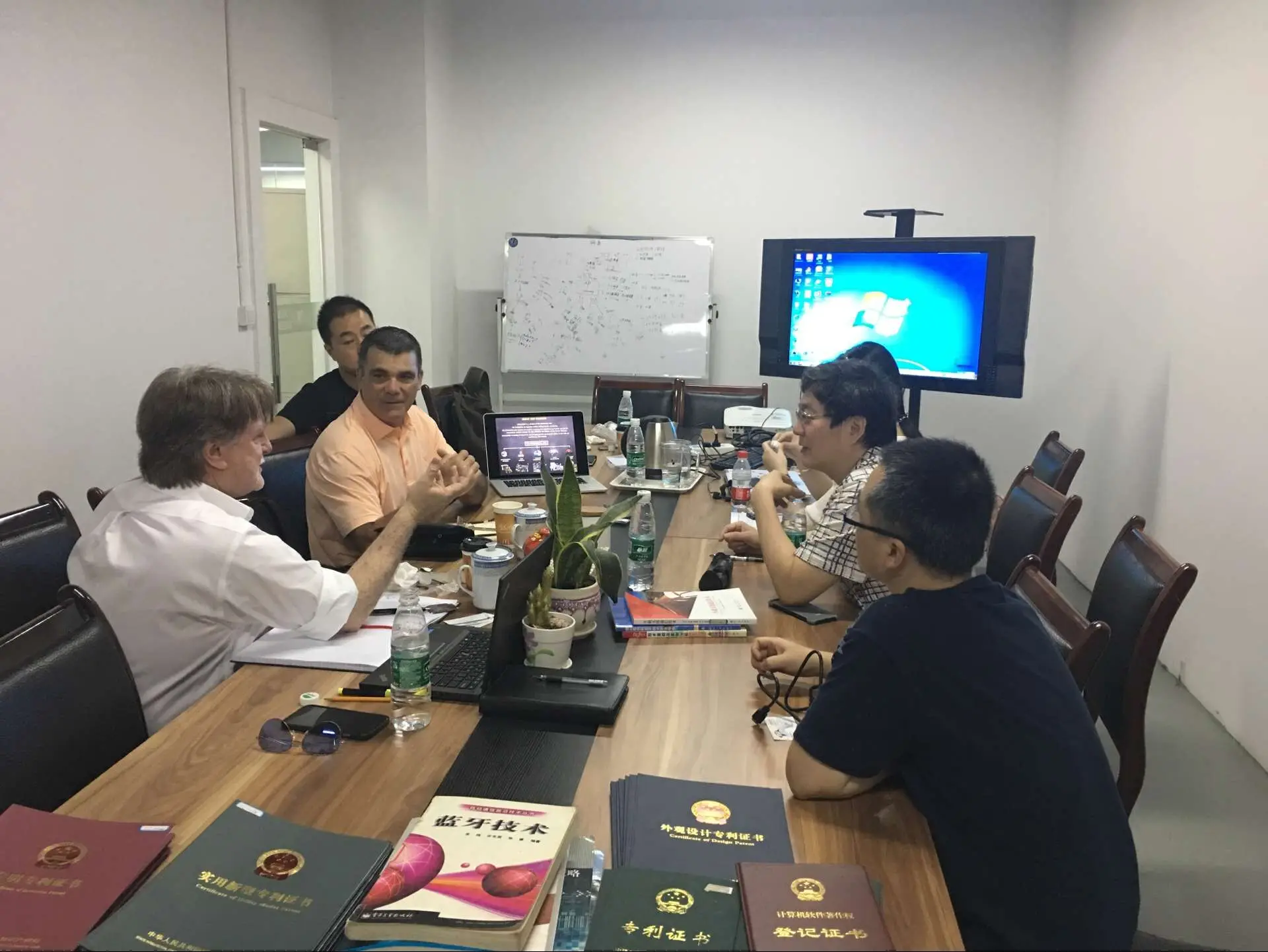 6-axis Triple-Axis Accelerometer/motion Sensor Tag Bluetooth 5.0 BLE Beacon