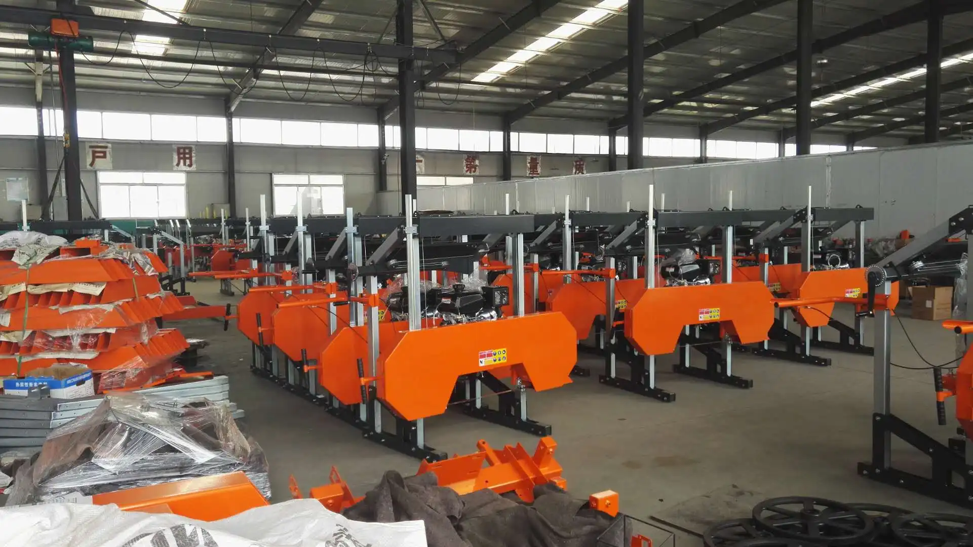 RIMA RS18 Portable Sawmill - Efficient Woodworking Tool