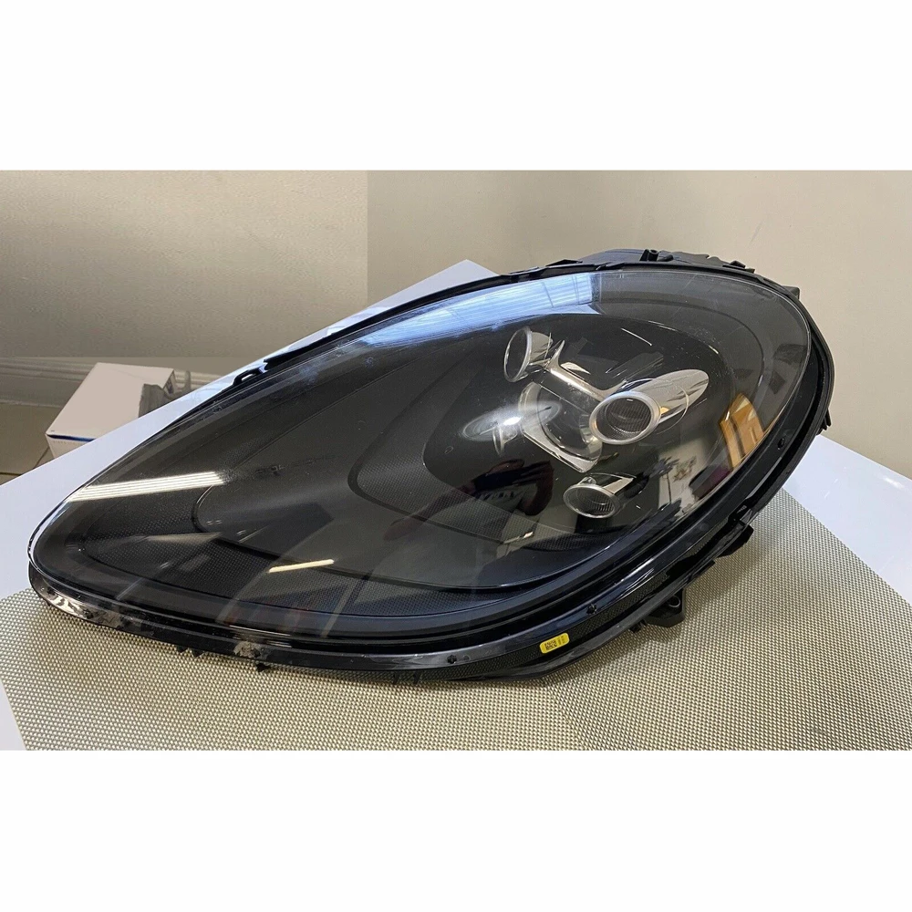 ポルシェ マカン 2018年式用 自動車部品 オートヘッドライト 中間仕様 OEM 95B 941 079 Q/95B 941 080 Q ...