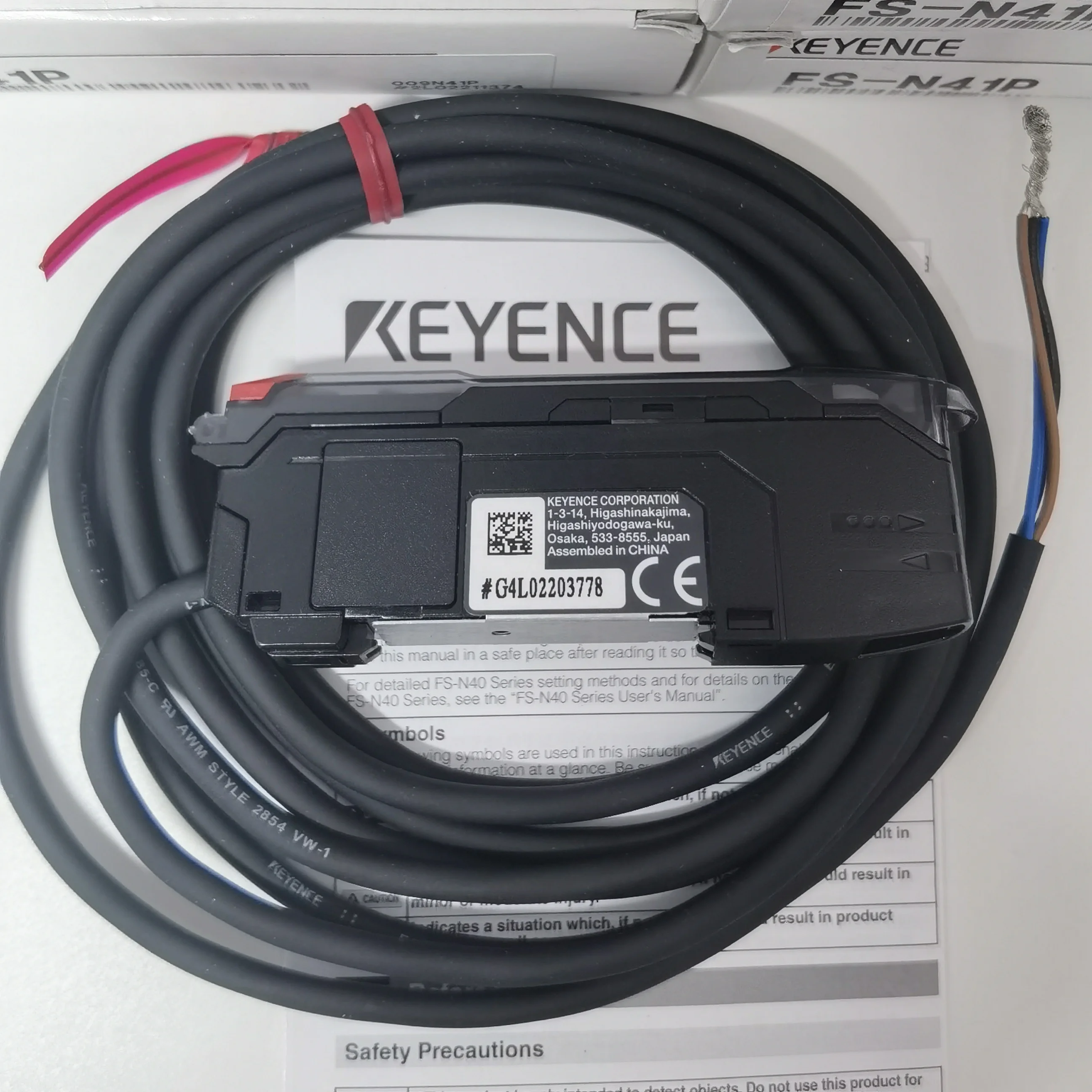 Keyence FS-N41C Digital Fiber Optic Sensor - Reliable Performance