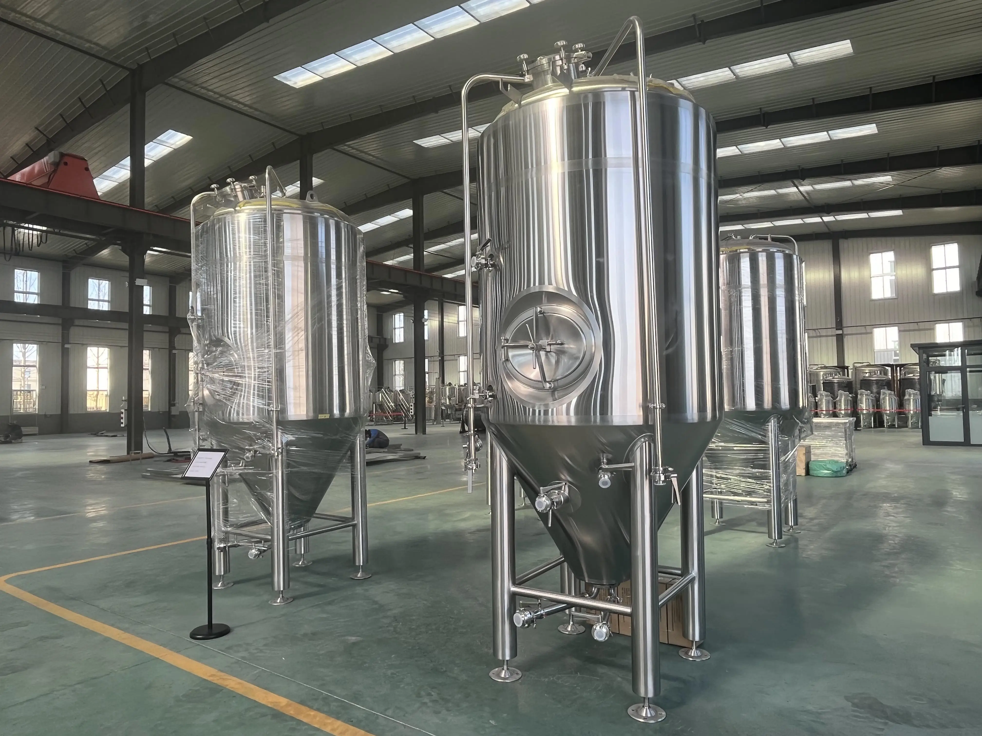 2000L Stainless Steel Fermenter - High Productivity Brewing