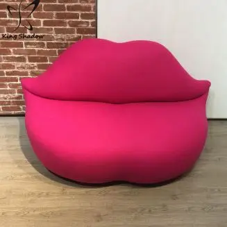 Lip Shaped Sofa - Stylish & Comfortable Waiting Seating