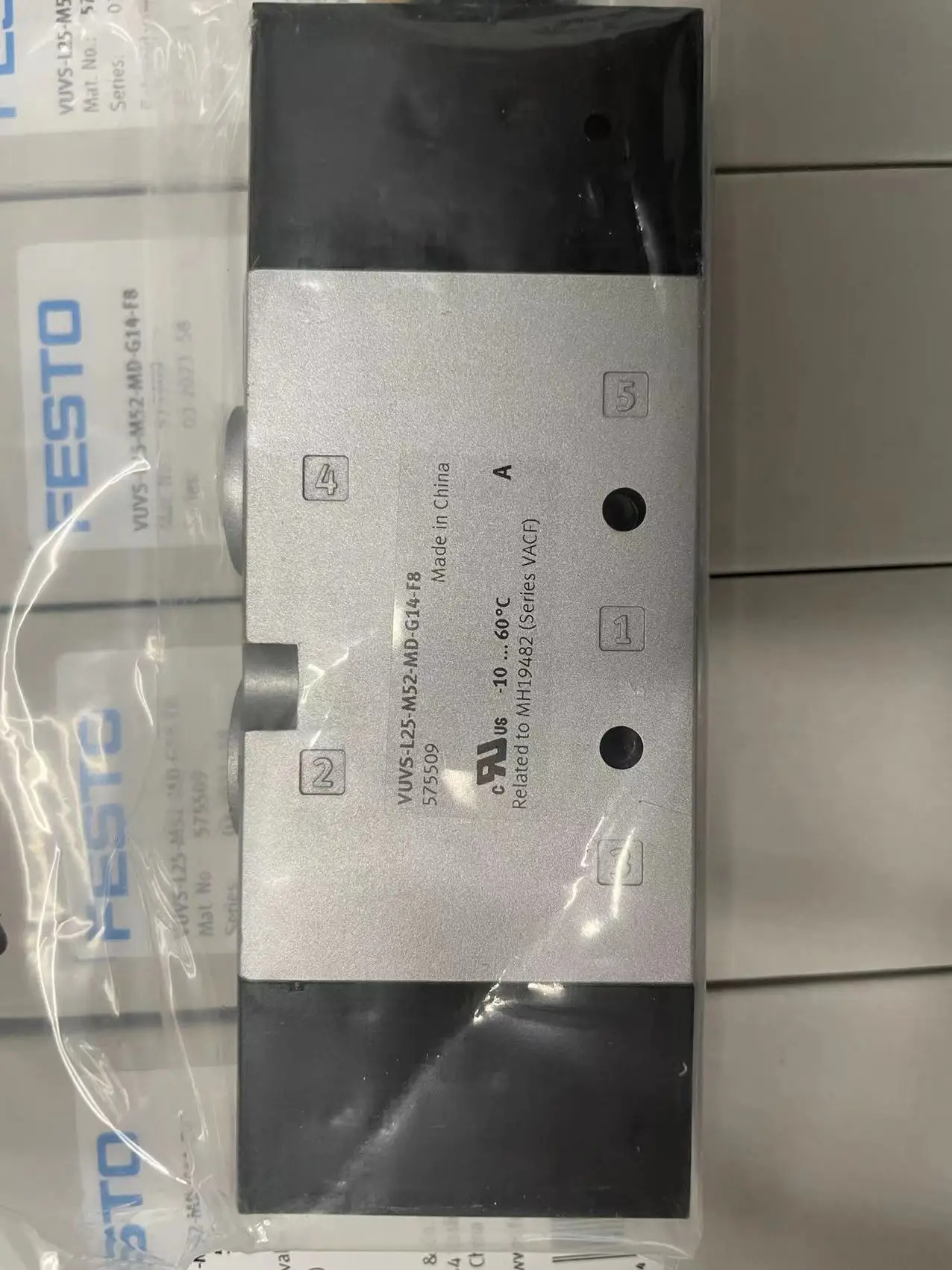 Aiir Solenoid Valve Vuvs-lk25-m52-ad-g14-1b2-s 8043218 Original New ...