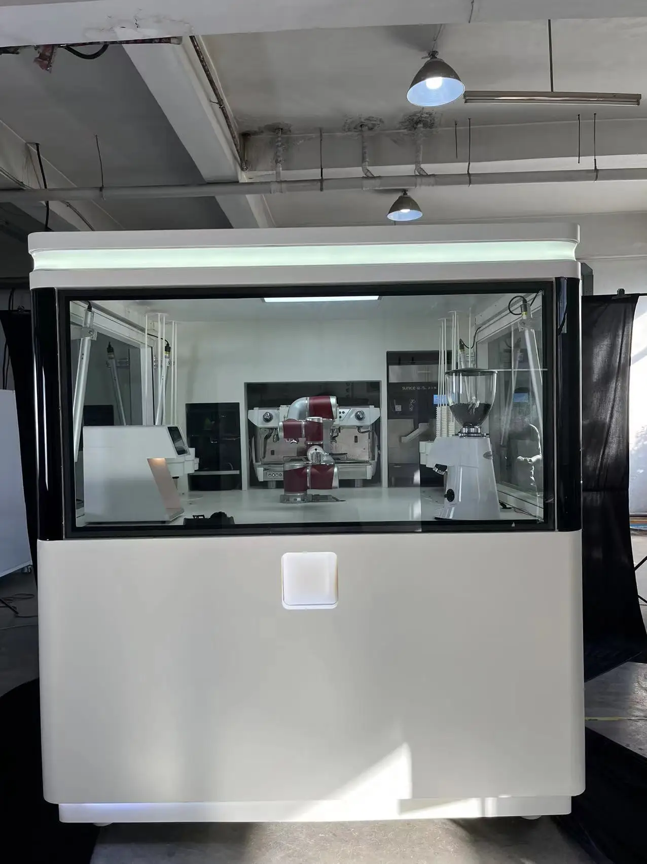 Small Robot Arm 3kg Ice Cream Vending Robot For Delivery Coffee Barista ...