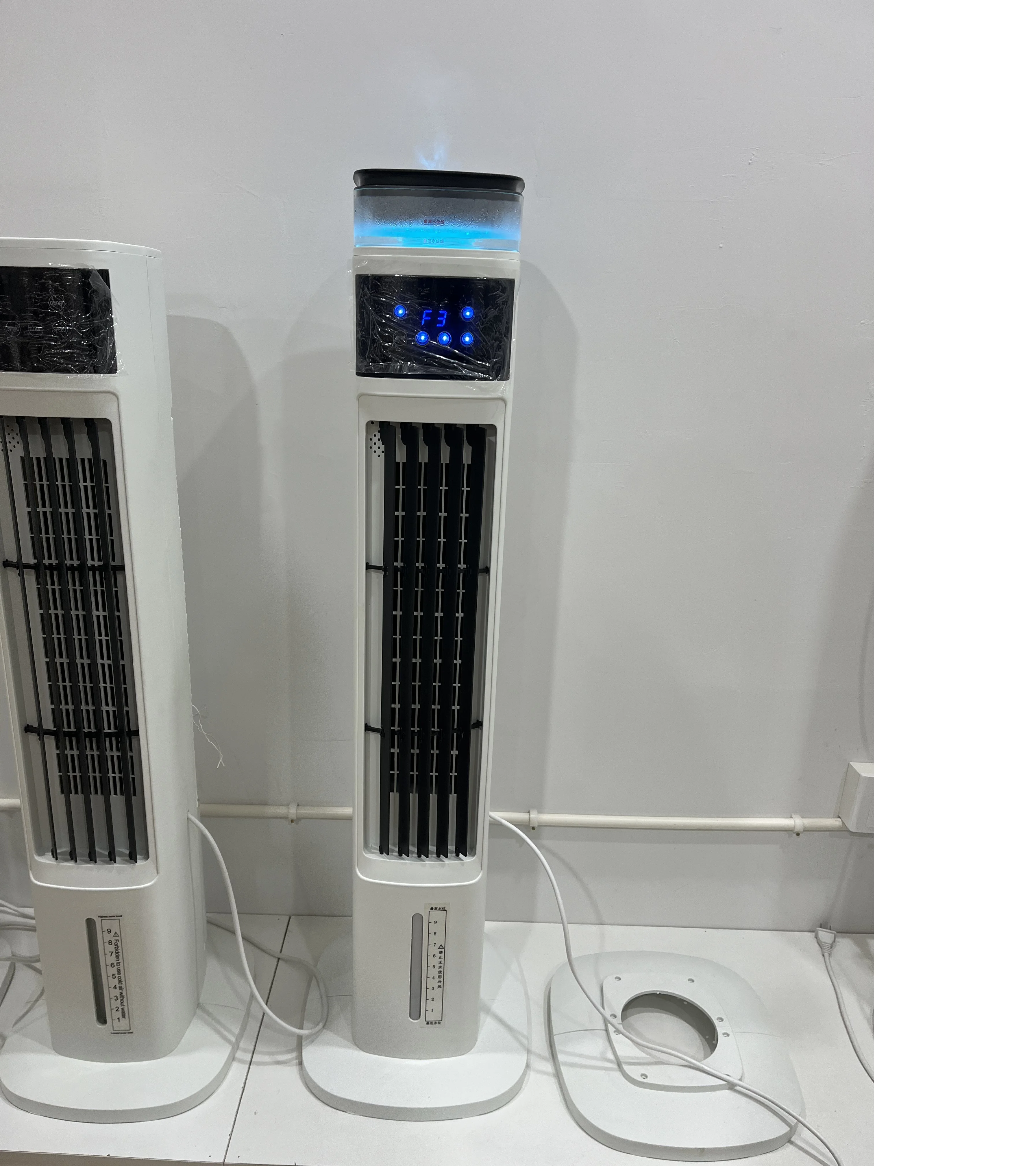 Portable Evaporative Flame Humidifier Tower Fan with Remote