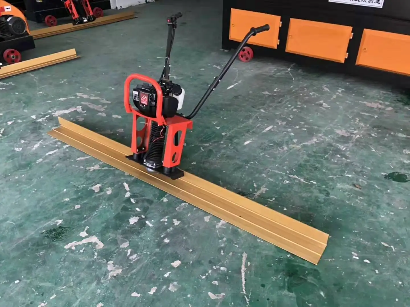 Pavement Slurry Leveling Ruler Complete Walk-behind Paving Leveler ...