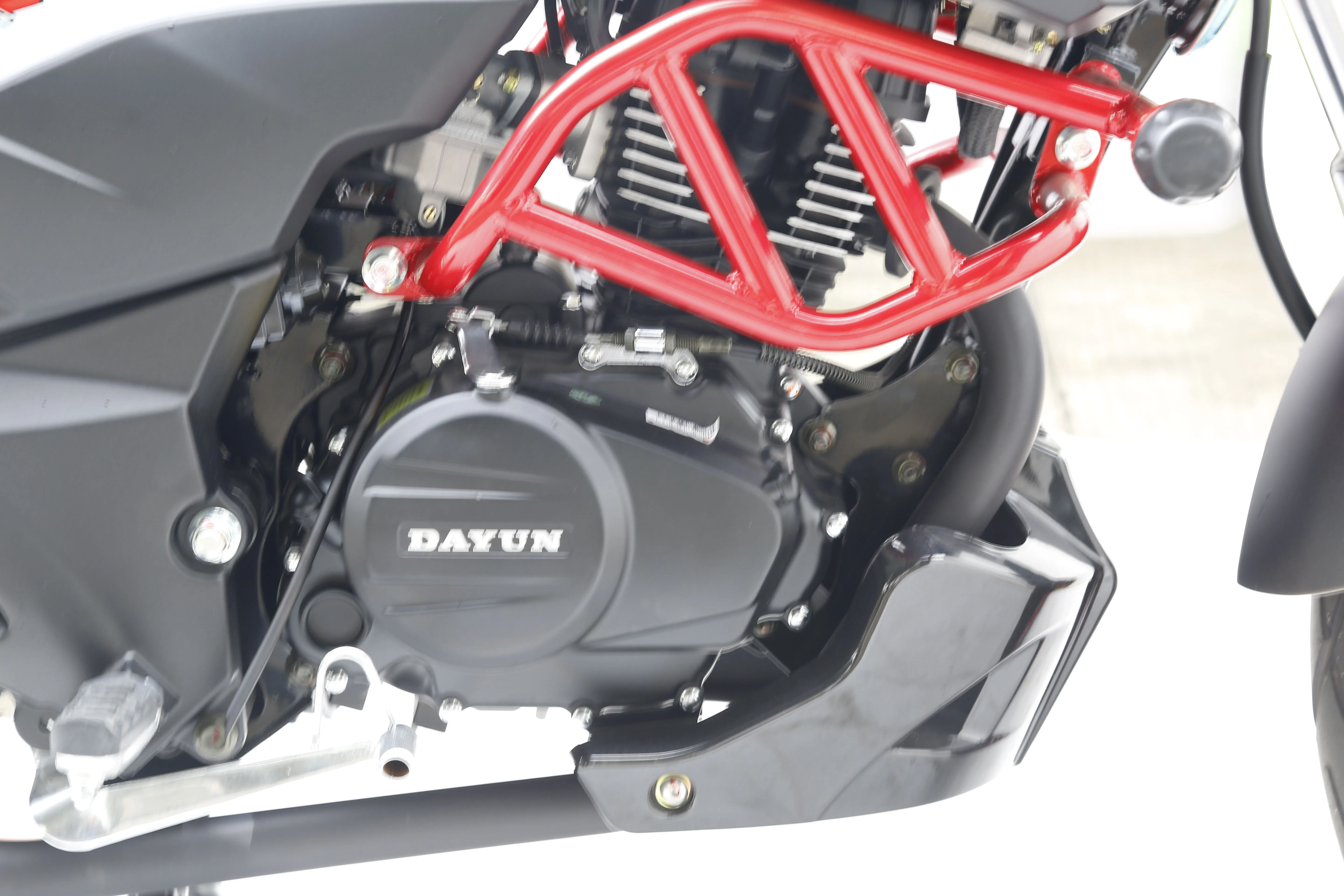 DAYUN 150CC Street Motorcycle - EDF Engine for Leisure & Delivery