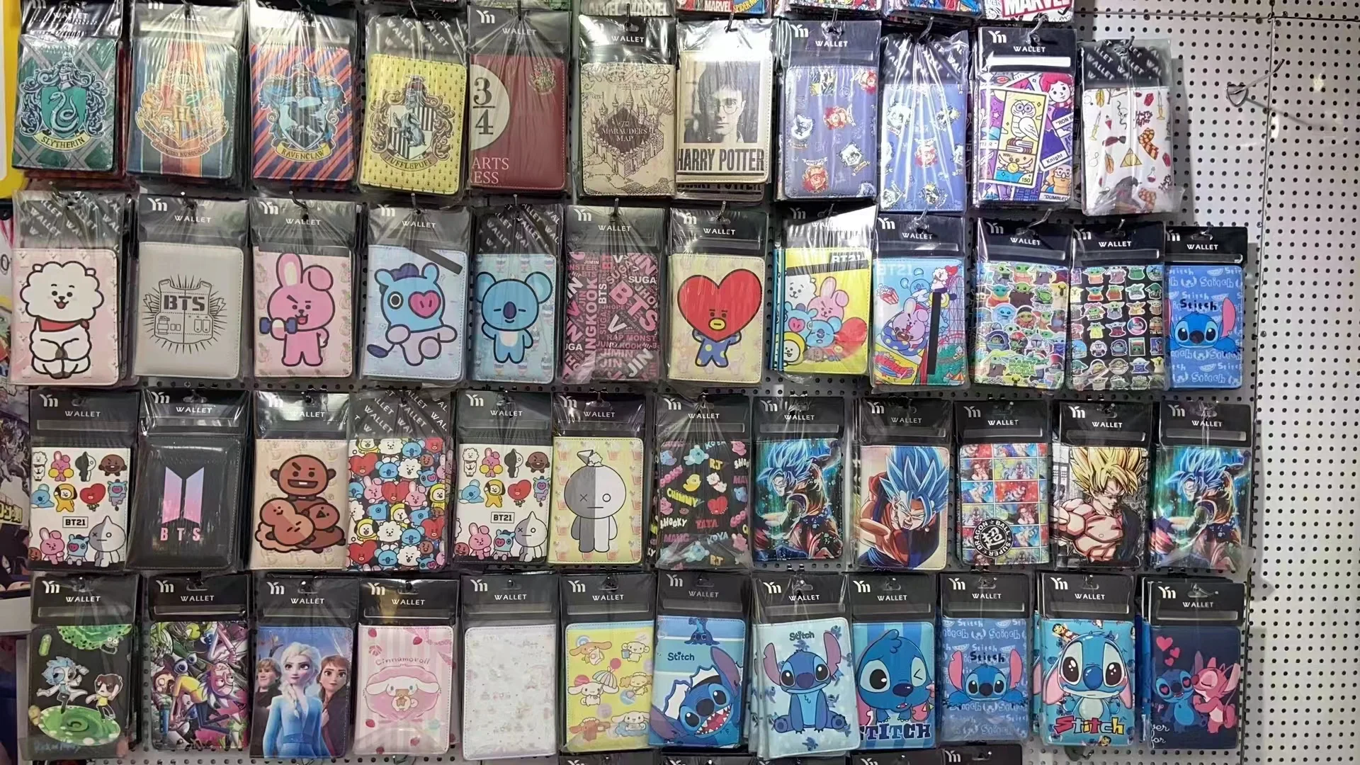 Shop Our Selection of PU/PVC Leather Purse Video Game Anime Wallets