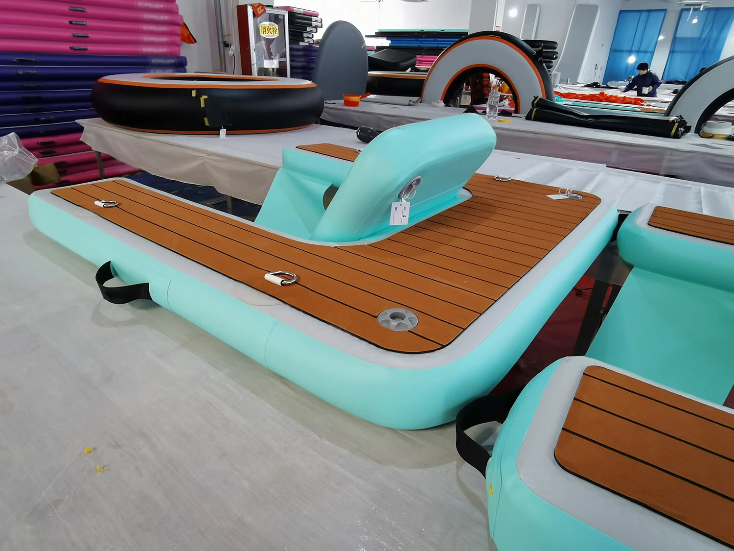 Floating Dock Boat Water Platform Luxury Motorized Lounge Chair Floats ...