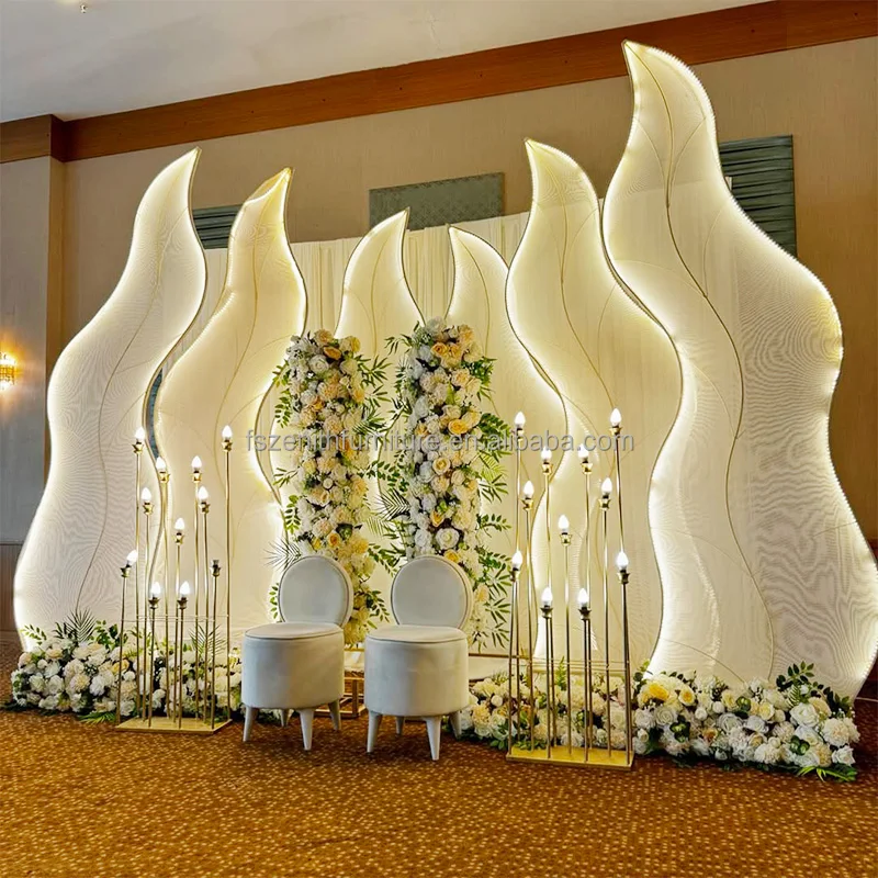 Iron Backdrop - Elegant Wedding Decor for Outdoor Events