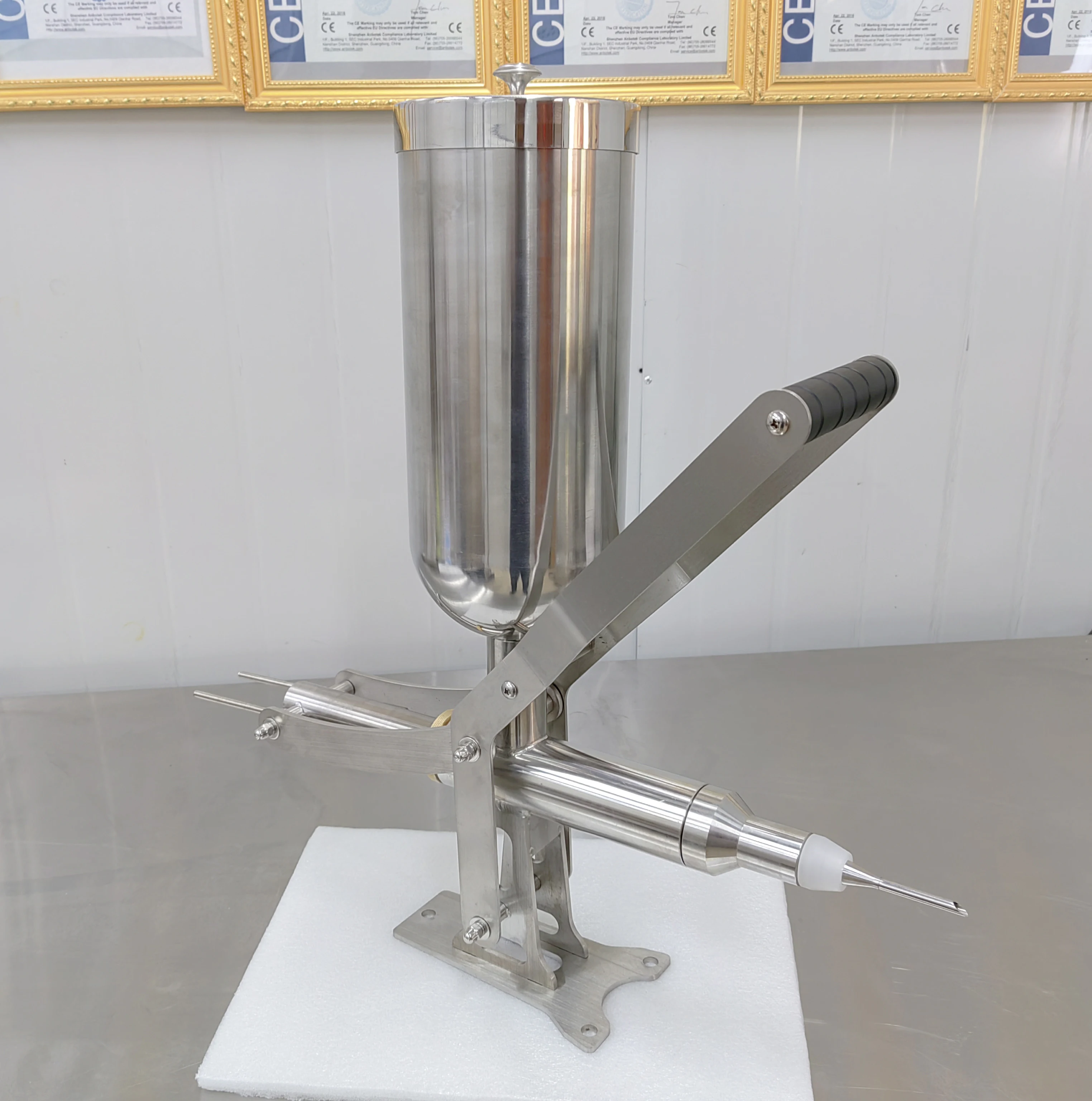 Manual Croissant Cake Cream Puff Filling Filler Machine