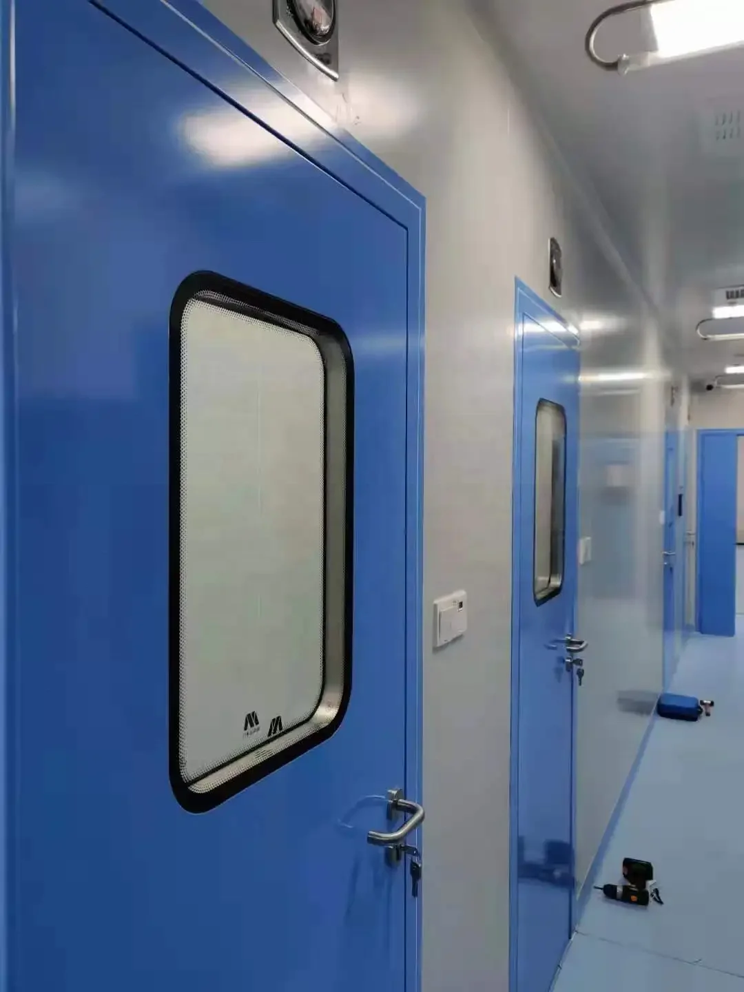 Gmp Standard Clean Room Assembly Installation One Stop Modular Clean ...