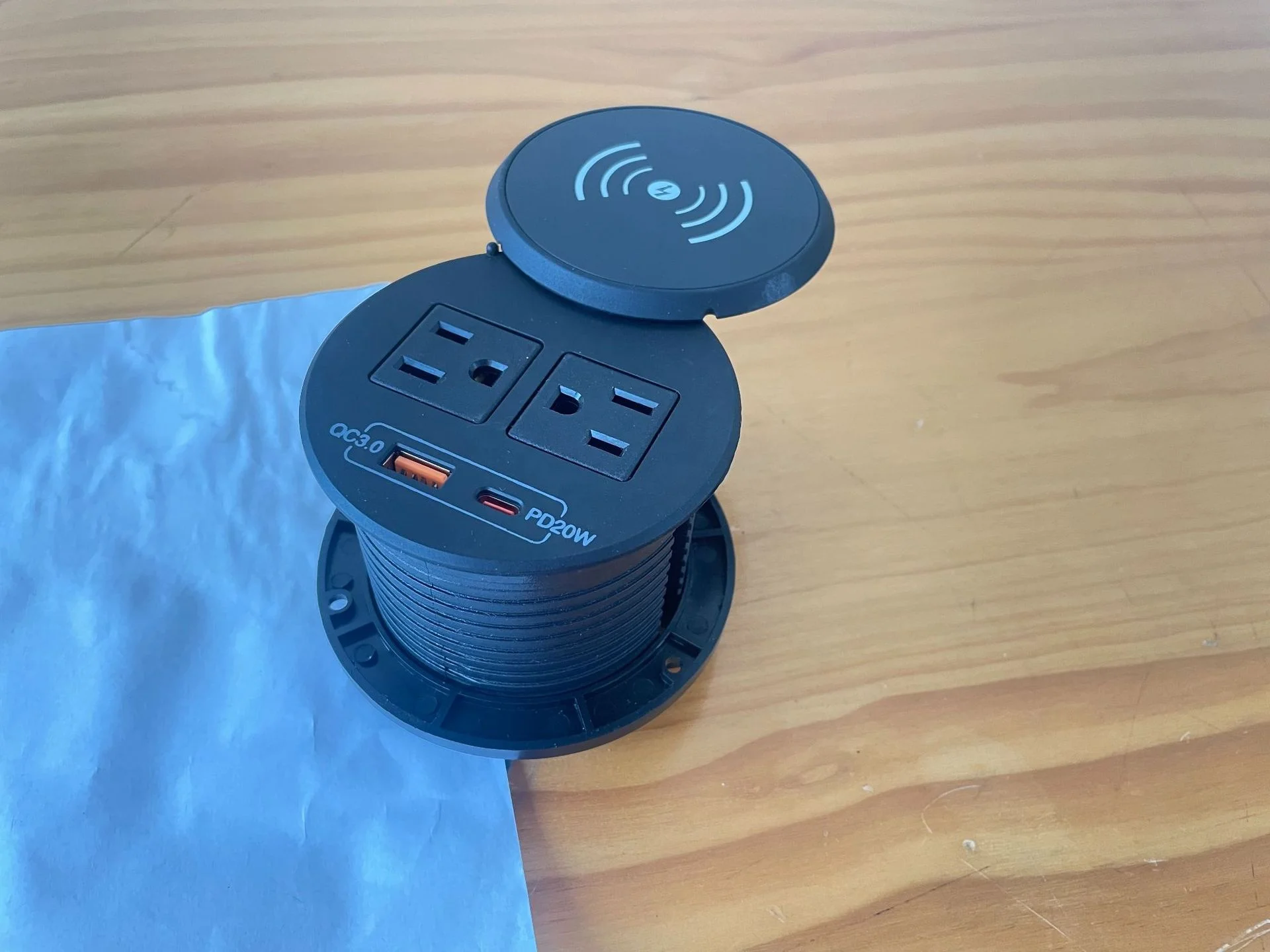 80mm Universal Power New Round Desktop Power Grommet Socket with PD20W ...