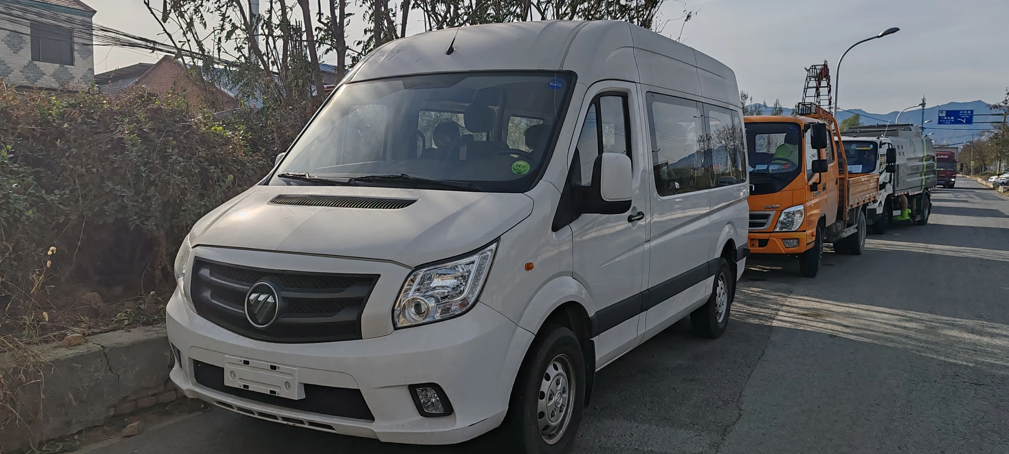 Foton Toano Passenger Van Bus for Sale - 17 Seats