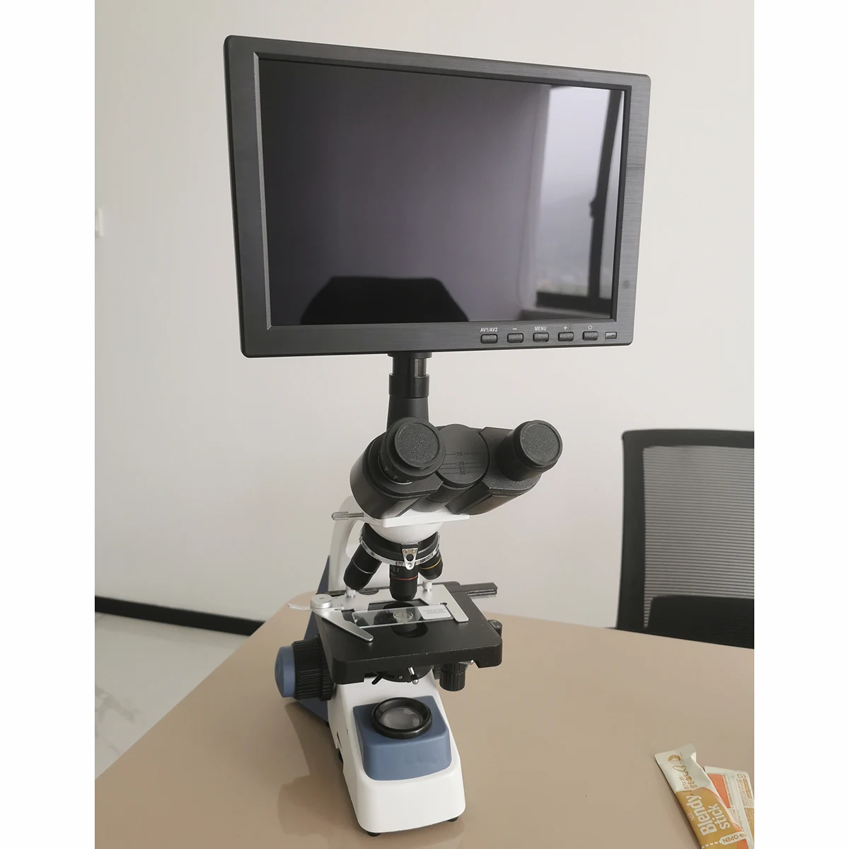 Laboratory Digital Microscope - Trinocular with Camera