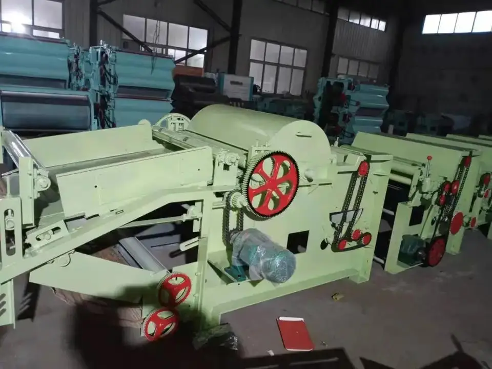 Old Clothes Shredding and Tearing Machine for Textile Industry| Alibaba.com