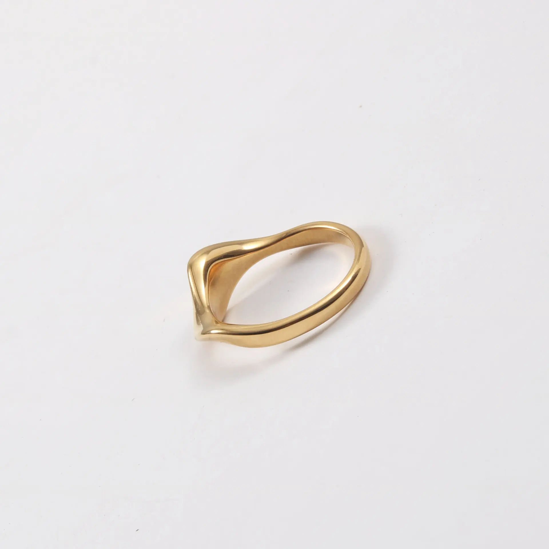 Tarnish Free High End 18k Gold Plated Moebius Twisted Curved Surface ...