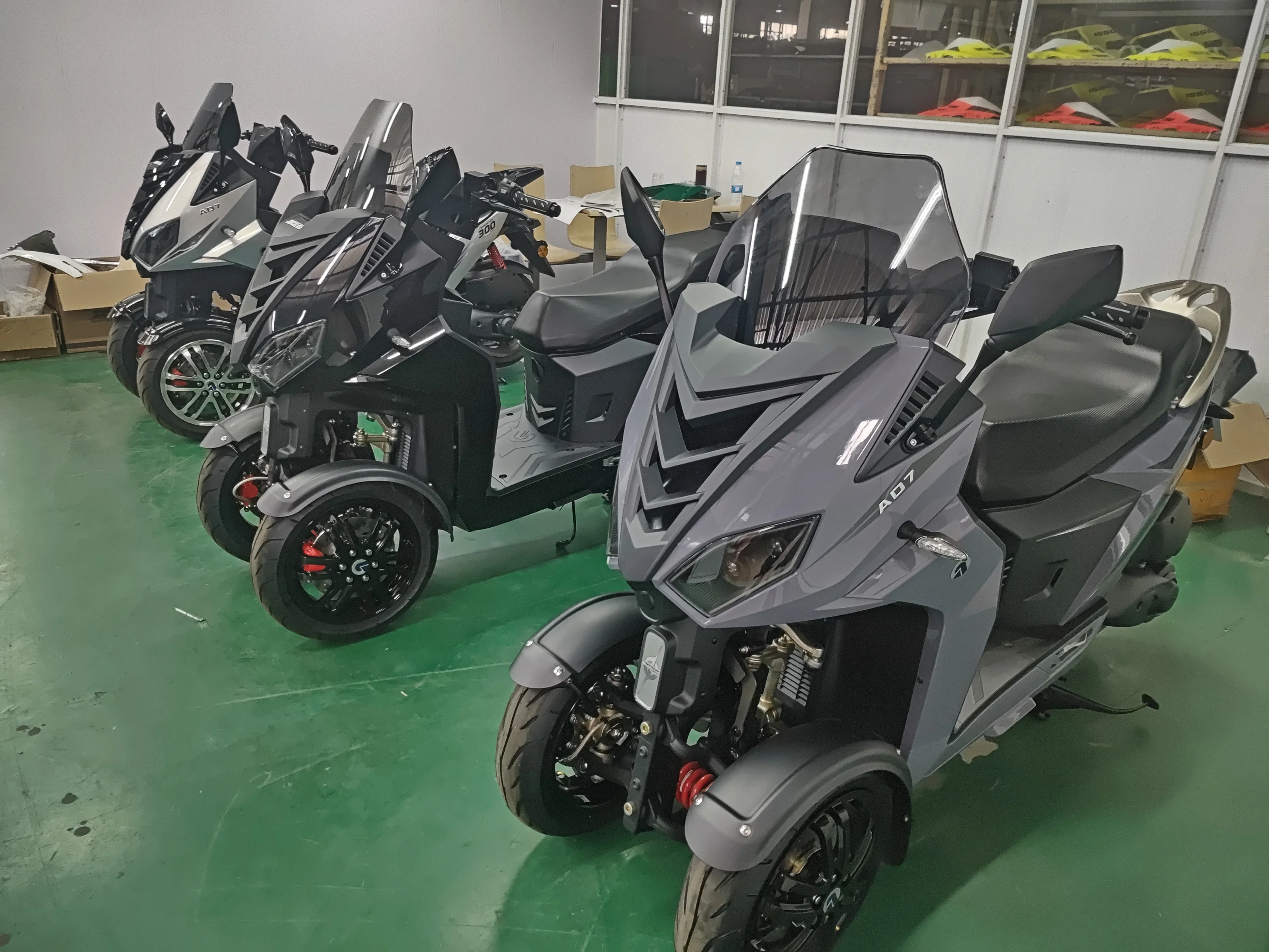 Innovative Electronic Pendulum Inverted Tricycle - 105km/h