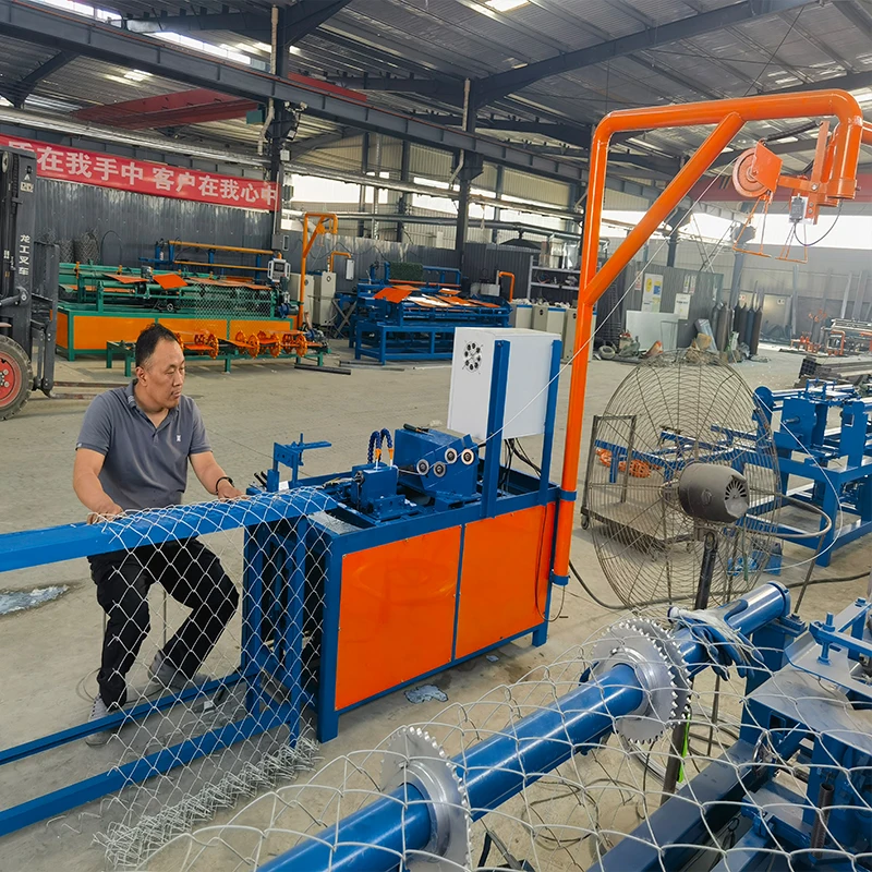 Hot Sale Manual Operated Chain Link Fence Making Machine for South ...