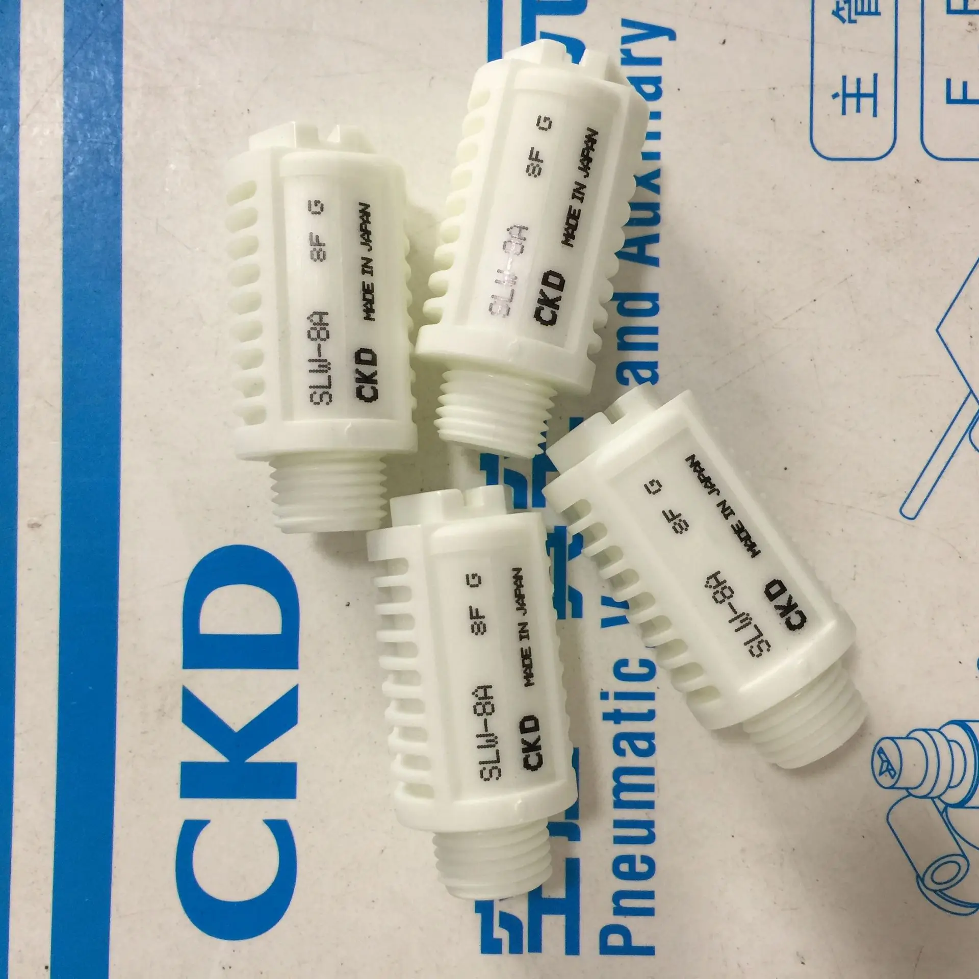 CKD SLW-8A Pneumatic Air Fitting - Durable Plastic for Industrial Use ...