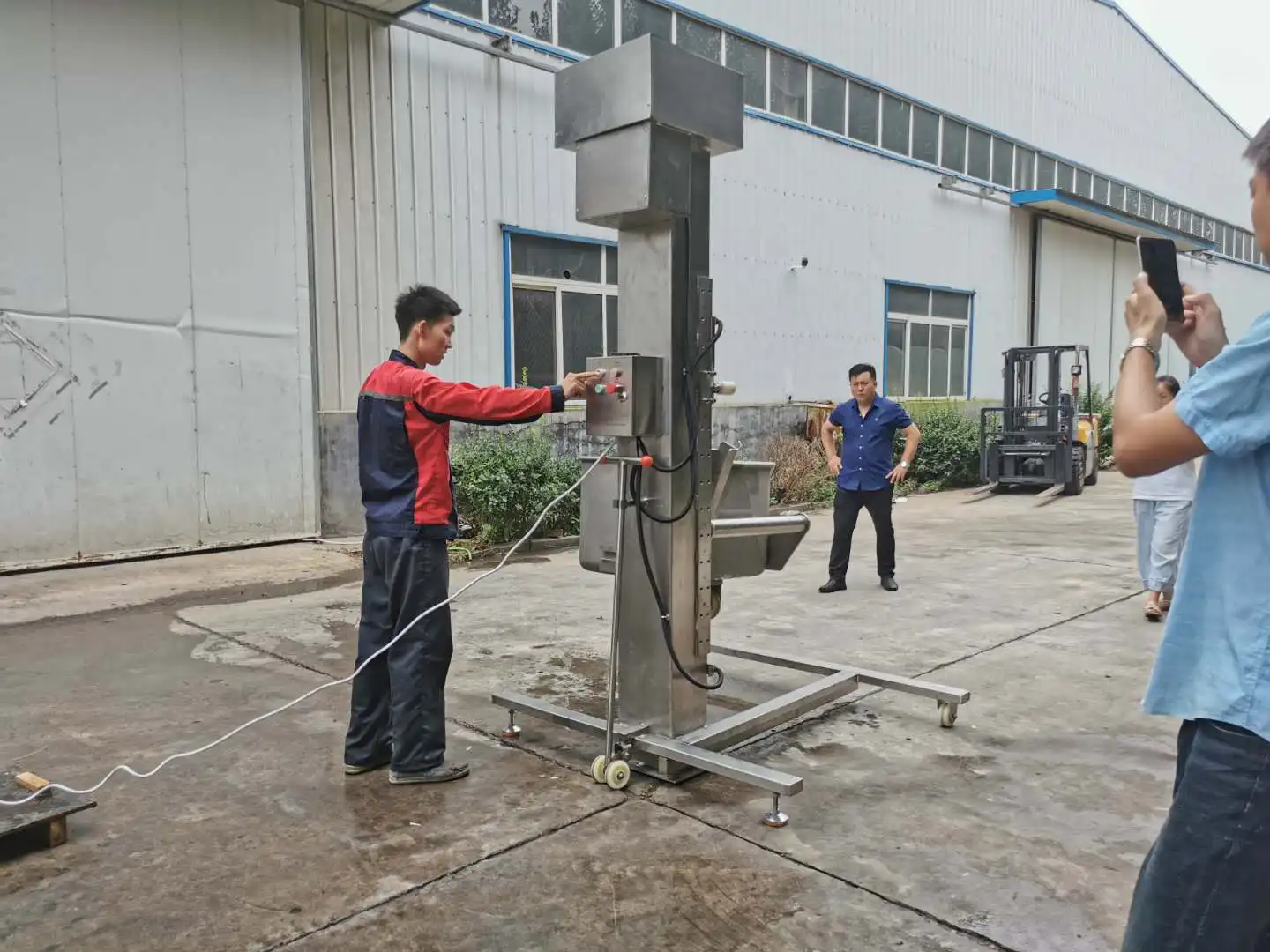 Sus304 200l Hand Cart Trolley Elevator Lifting Machine For Meat Food ...