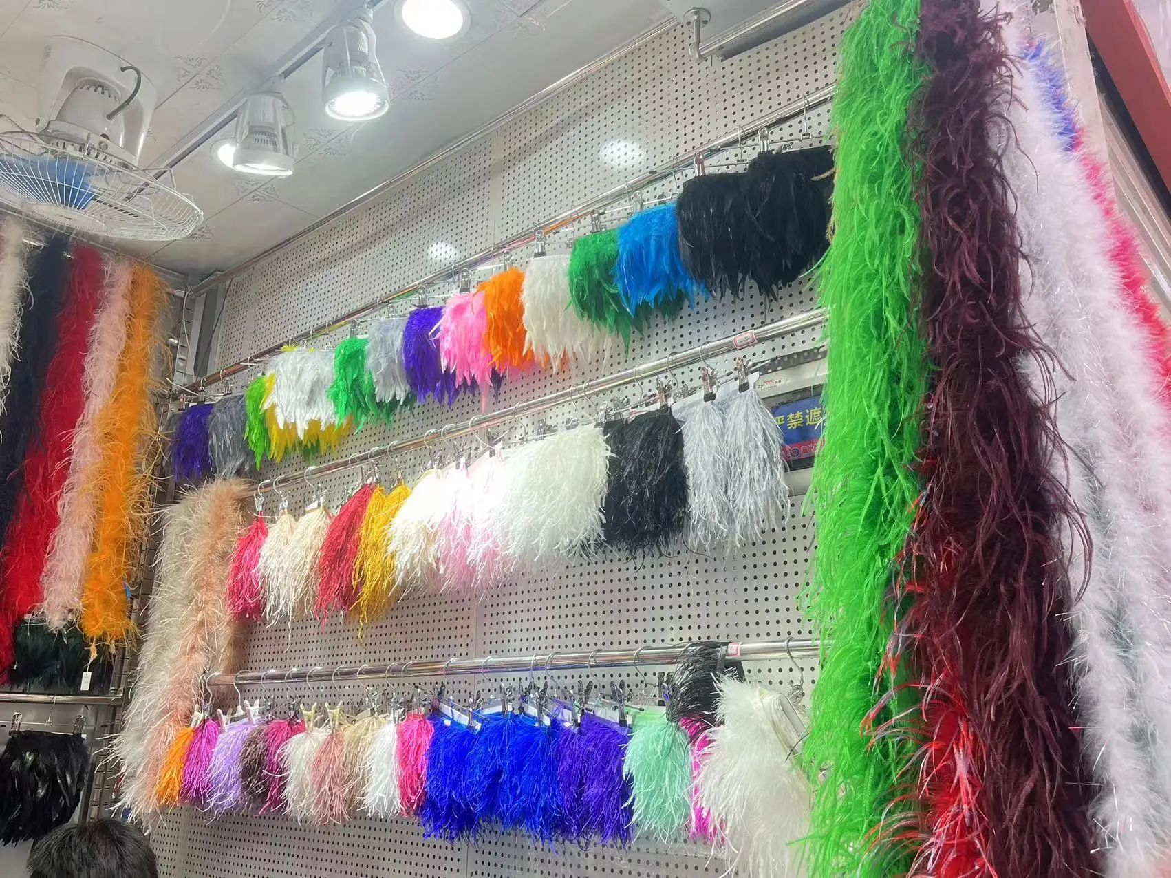 Factory-Dyed Rooster Tail Feathers Trim (5-6 Inches) for Costume, Dress ...