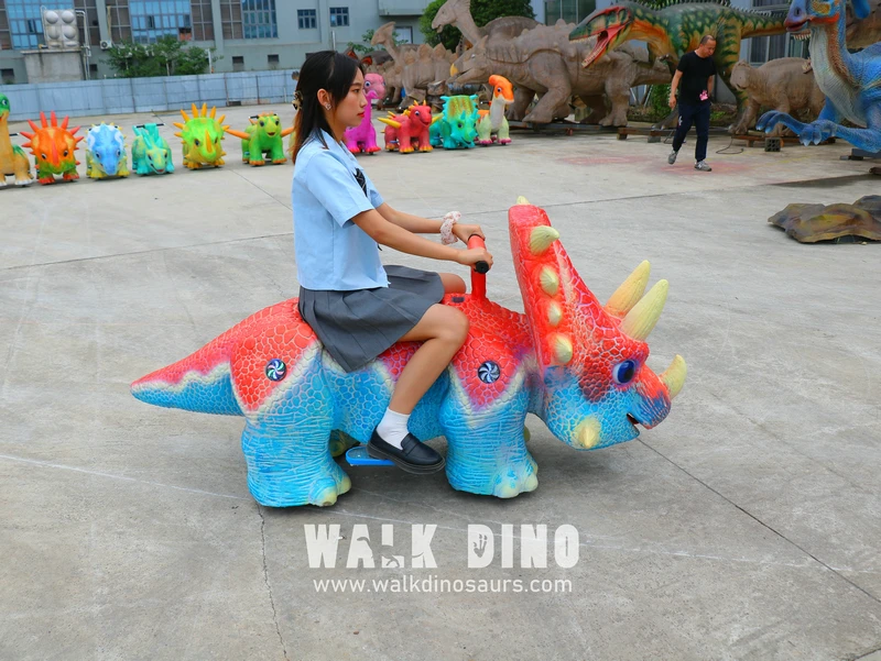 Riding Dinosaurs - Realistic Simulation for Kids' Fun