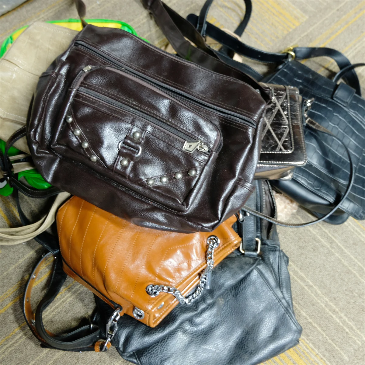 High Quality Messenger Bag Shoulder Bags Selected Vip Used Bags In Bale ...