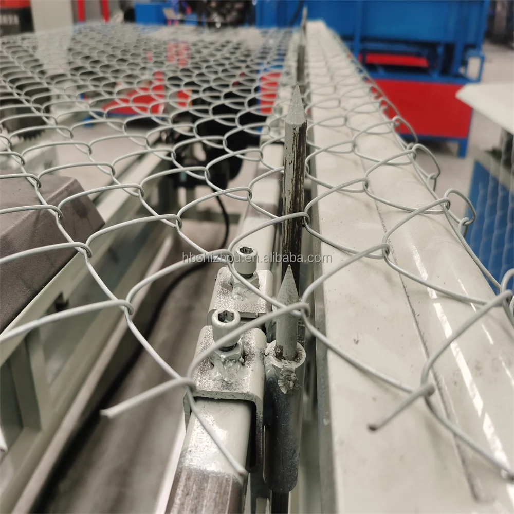 Manual Operated Chain Link Wire Mesh Machine Making/maquina De Malla De ...