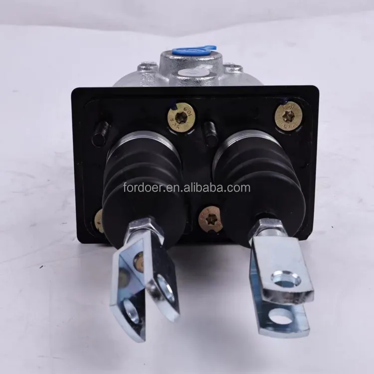 B100BLR B100BTC拖拉机制动总泵87714038| Alibaba.com