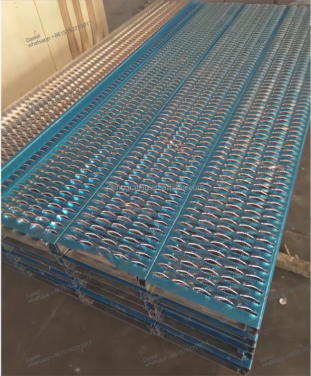 Perforated Safety Grate Ladder Rungs - Durable & Anti-slip