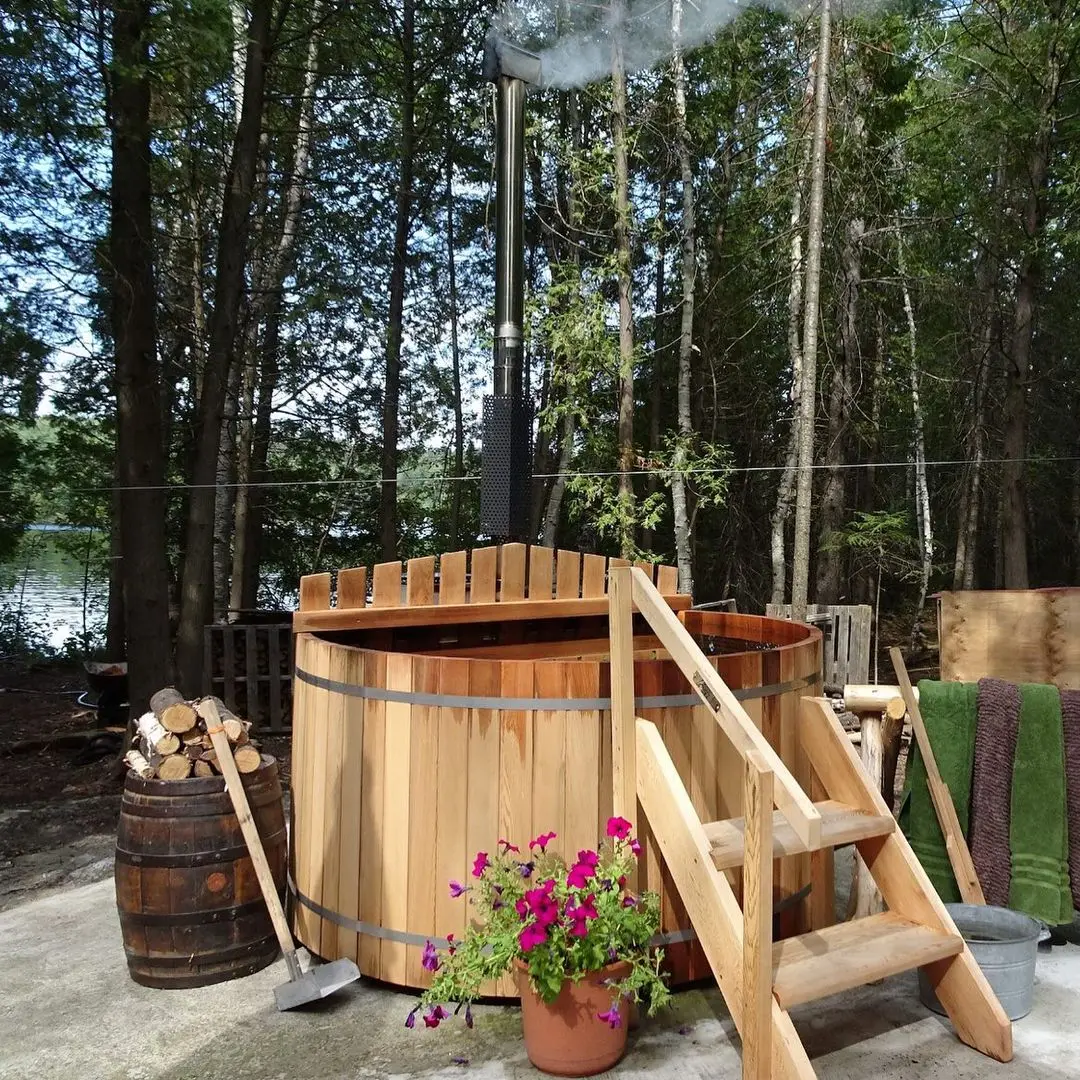 Outdoor Garden Red Cedar Bathtub Wood Fired Stove Wooden Barrel Hot Tub ...