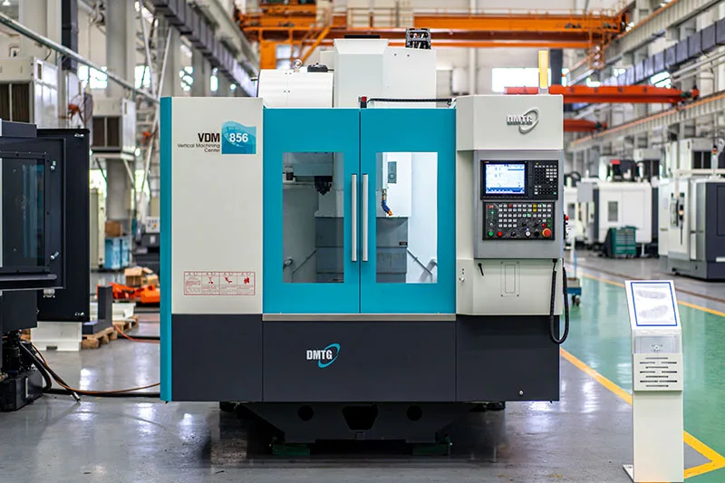 Cnc 3 Axis Vmc Vertical Machining Center Gsk Control System Taiwan Bt40 ...