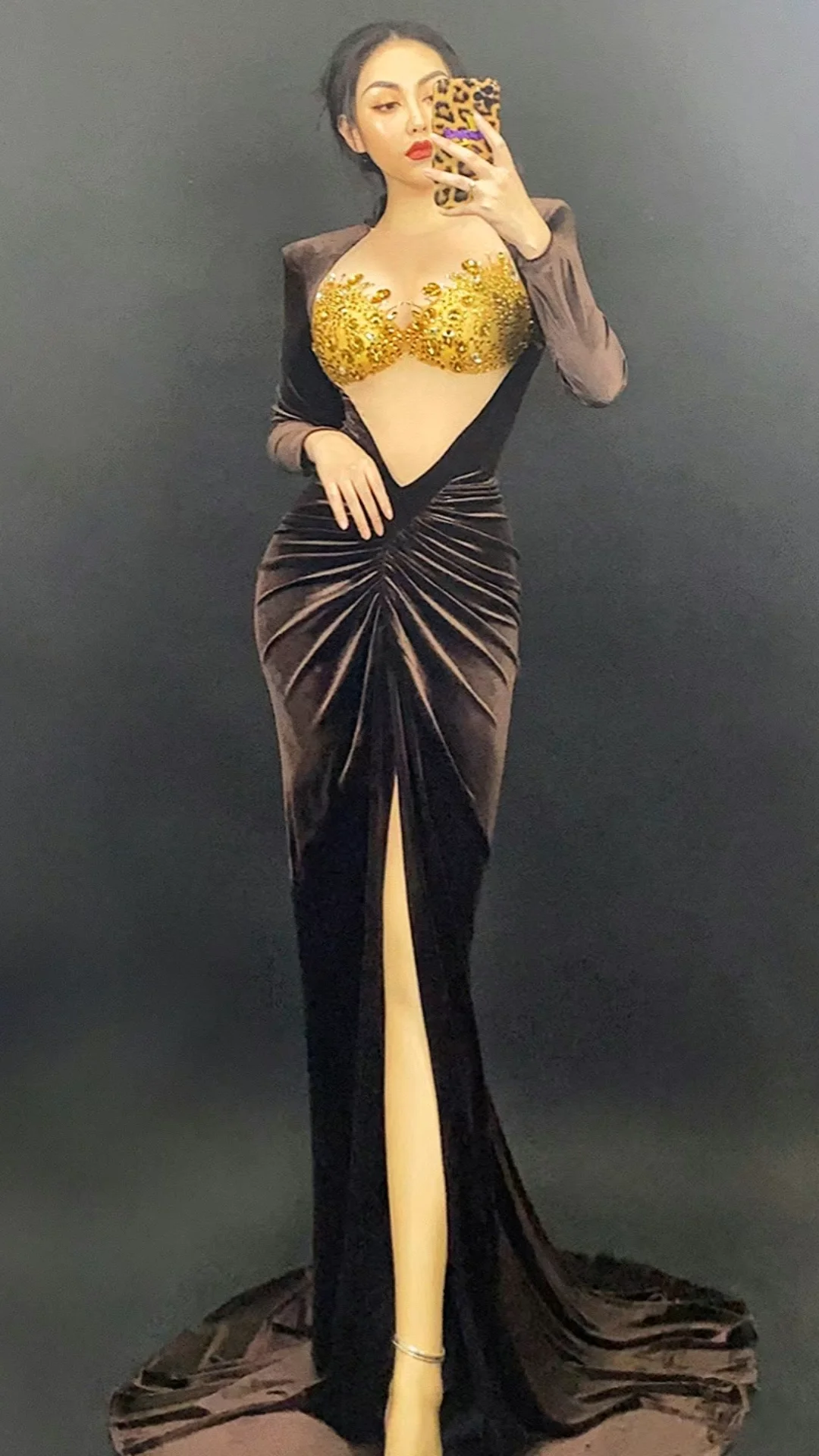 Vintage Black Velvet Crystal Trailing Dress Ladies Singer Stage Costume ...