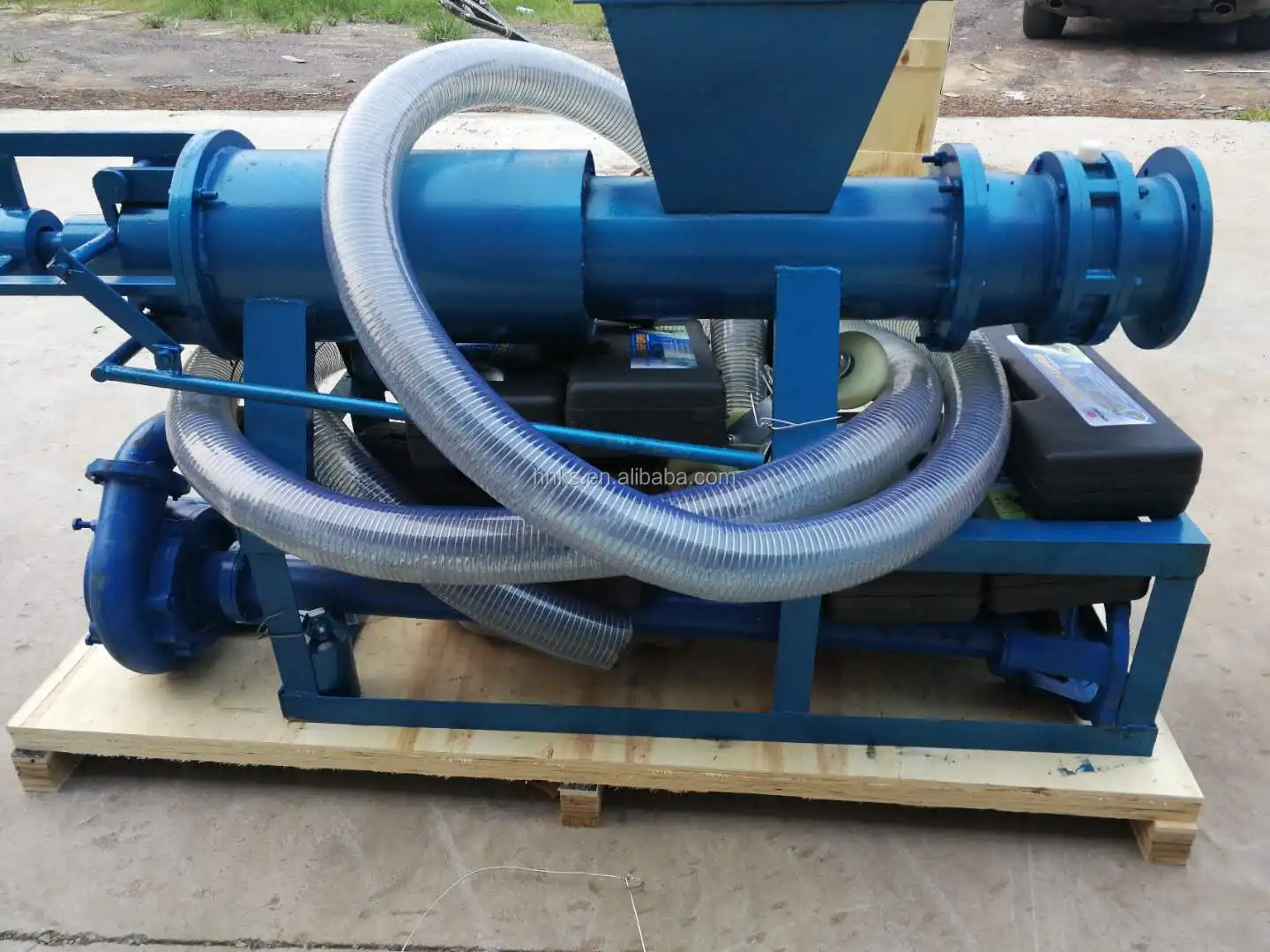 Screw Press Cow Dung Slurry Separator - High Productivity