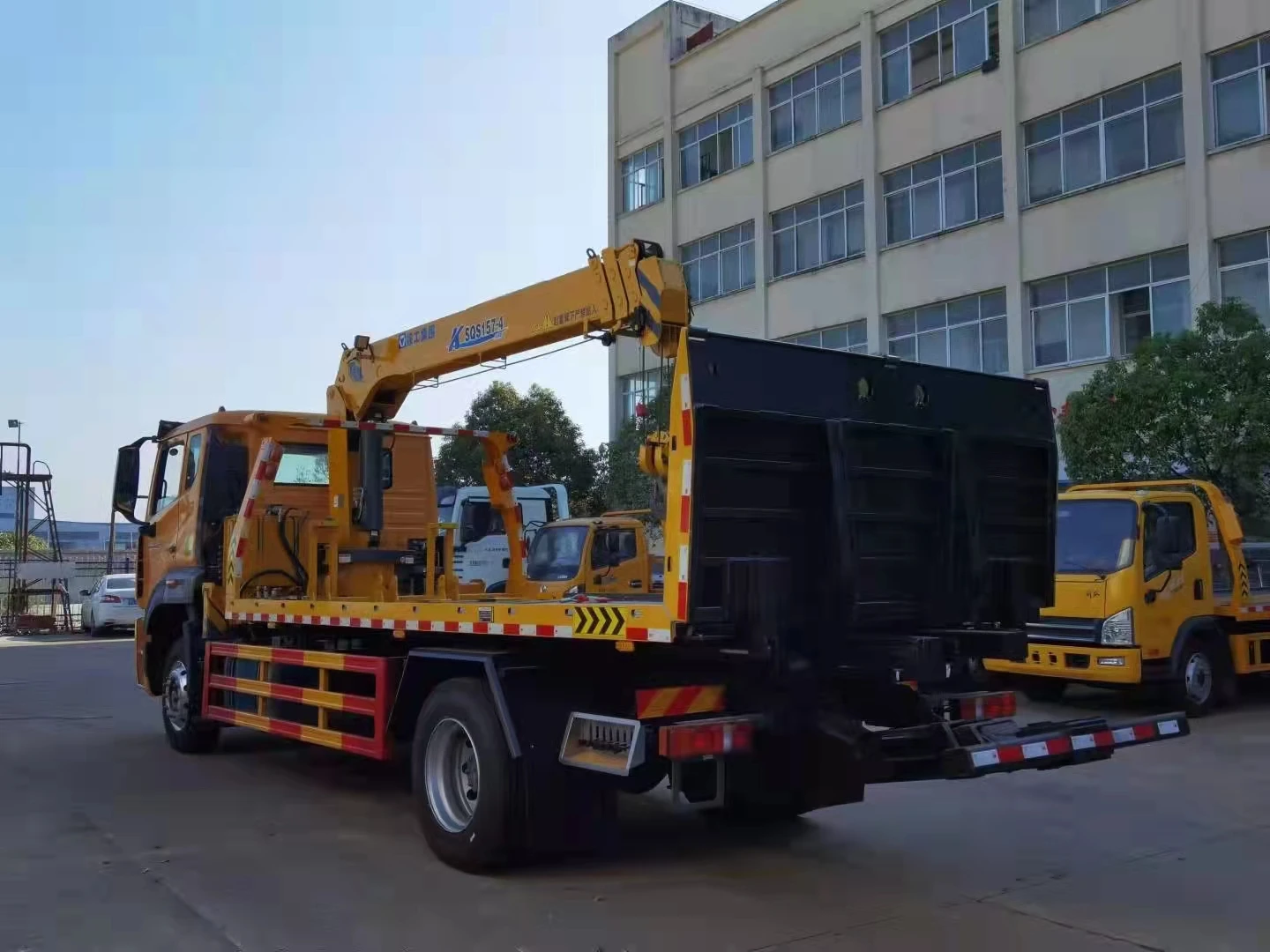 Famous Heavy Duty Flatbed Sliding Rotator Tow Truck Towing Wrecker ...
