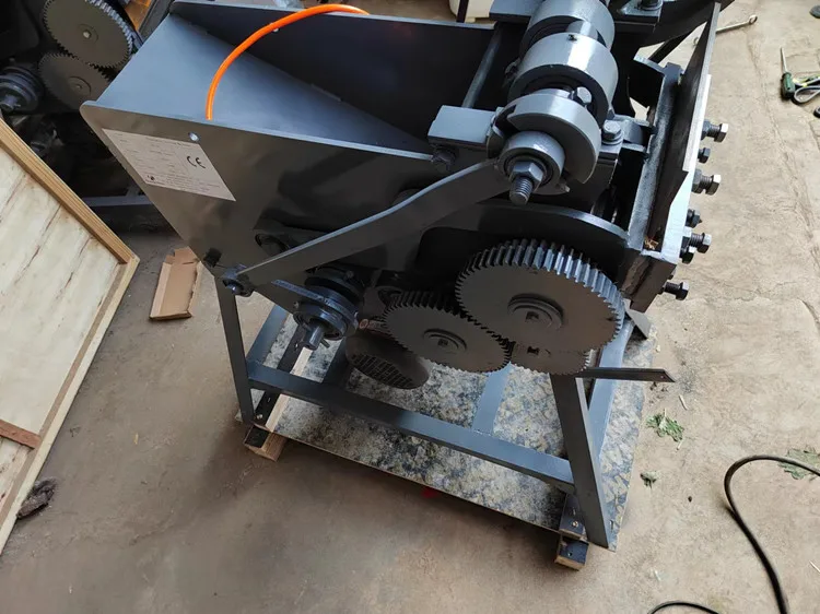 Automatic Herbal Tea Tobacco Leaf Lemongrass Shredder