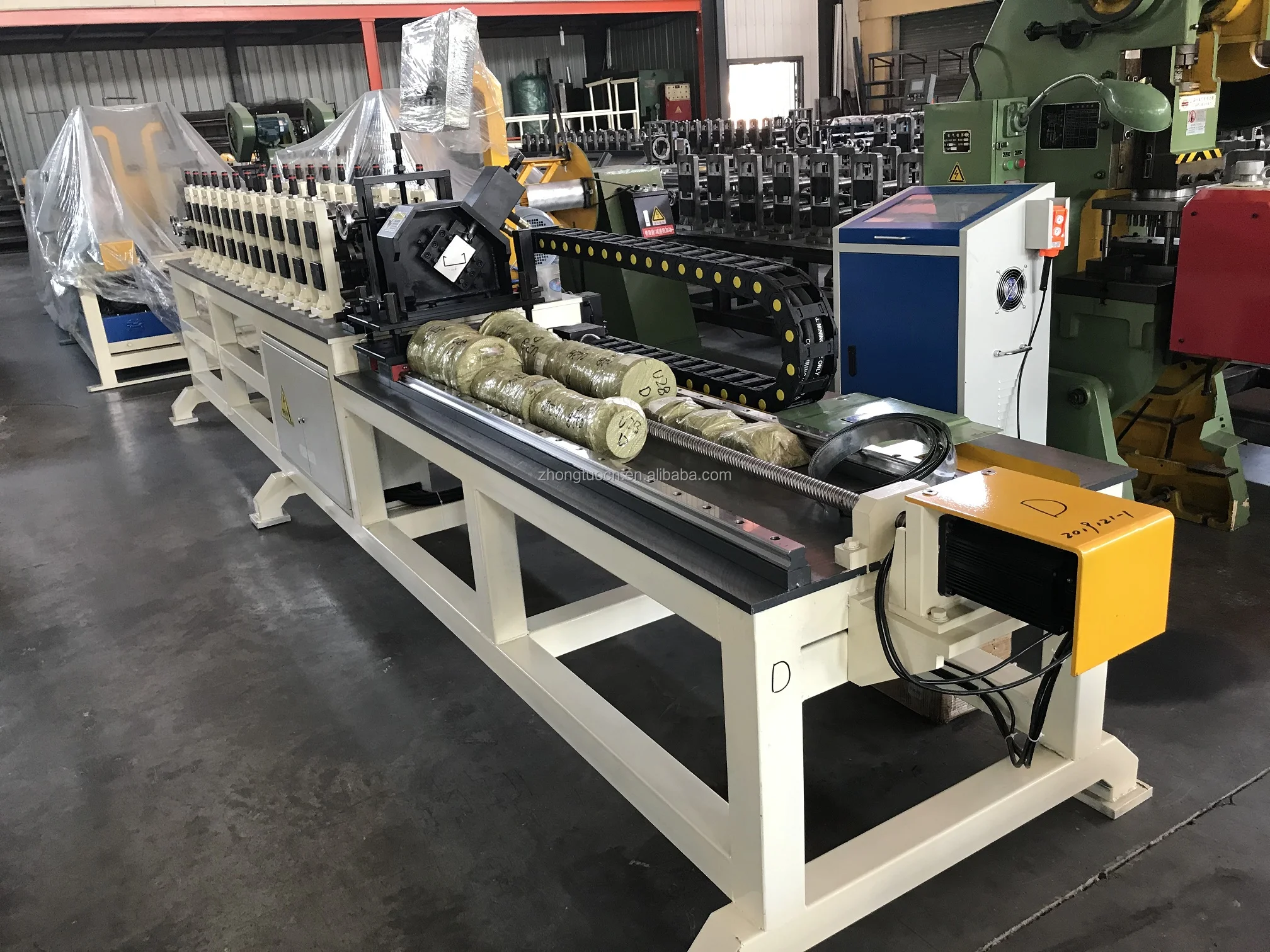 70m/min High Speed Resilient Furring Channel Roll Forming Machine With ...