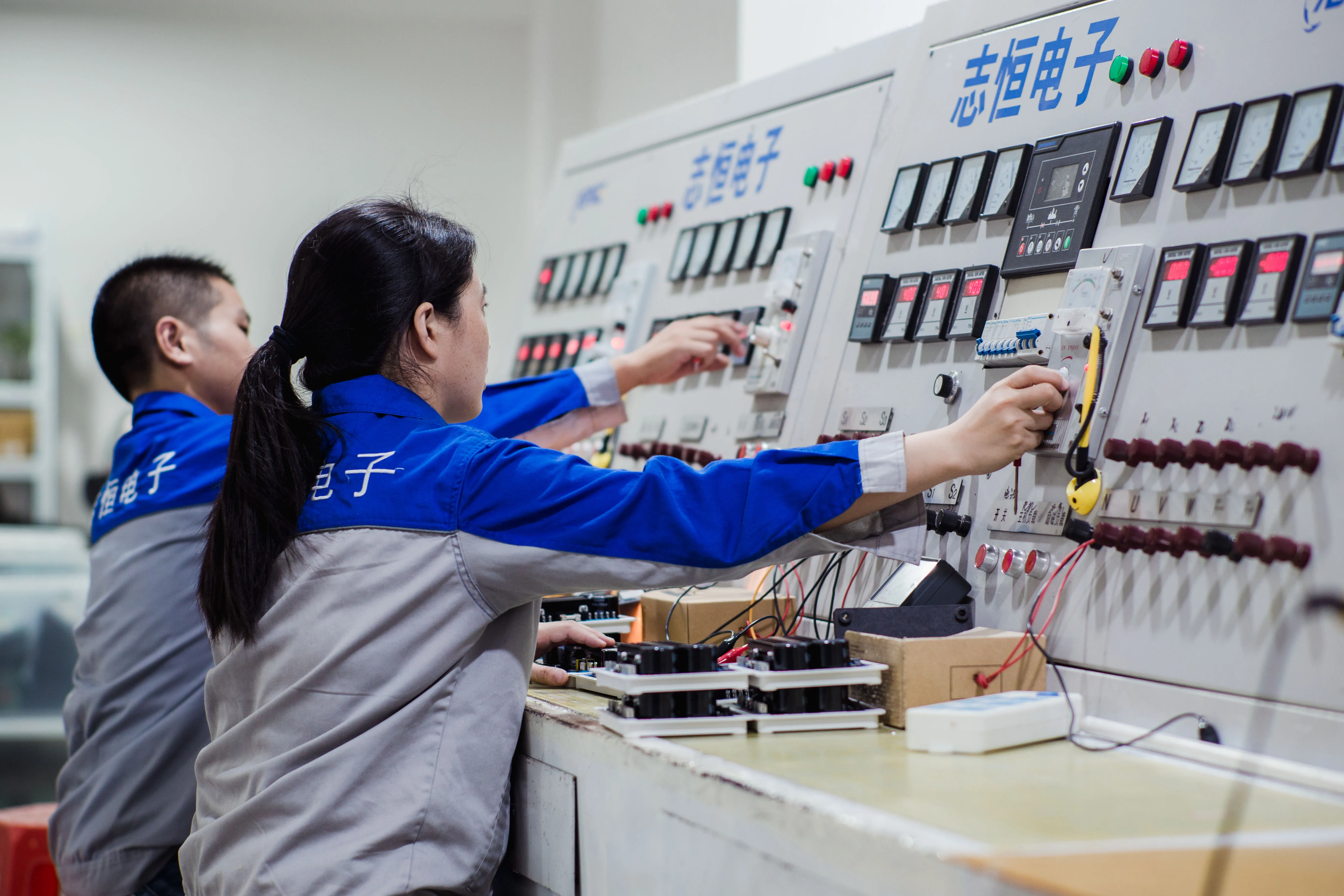 DSE 2133 - Reliable RTD Thermocouple Input Expansion Module