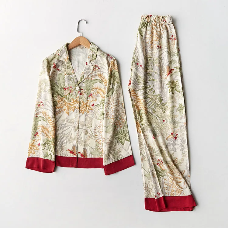 Ladies Vietnam Woman Sex Garment Pajamas Set