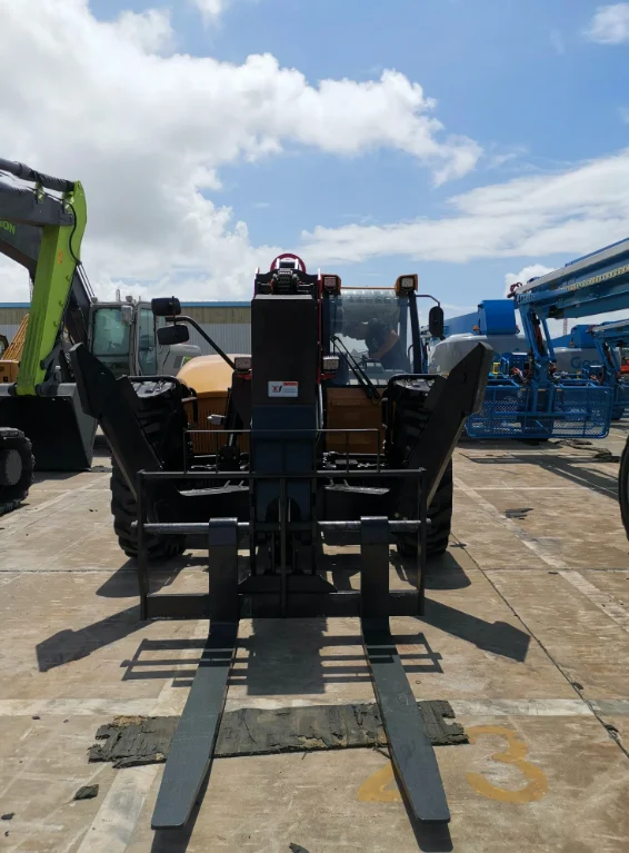 15 Ton 17m Telescopic Forklift Loaders Telehandler Sth1056a With ...