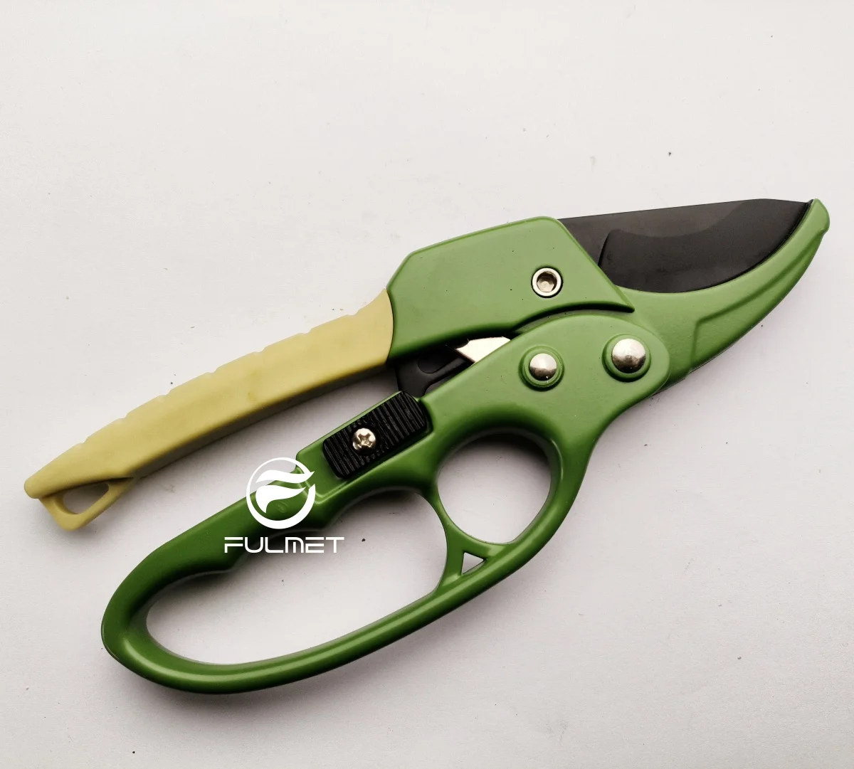 High Quality Garden Scissors Pruning Shears Pruner Bypass Secateurs ...