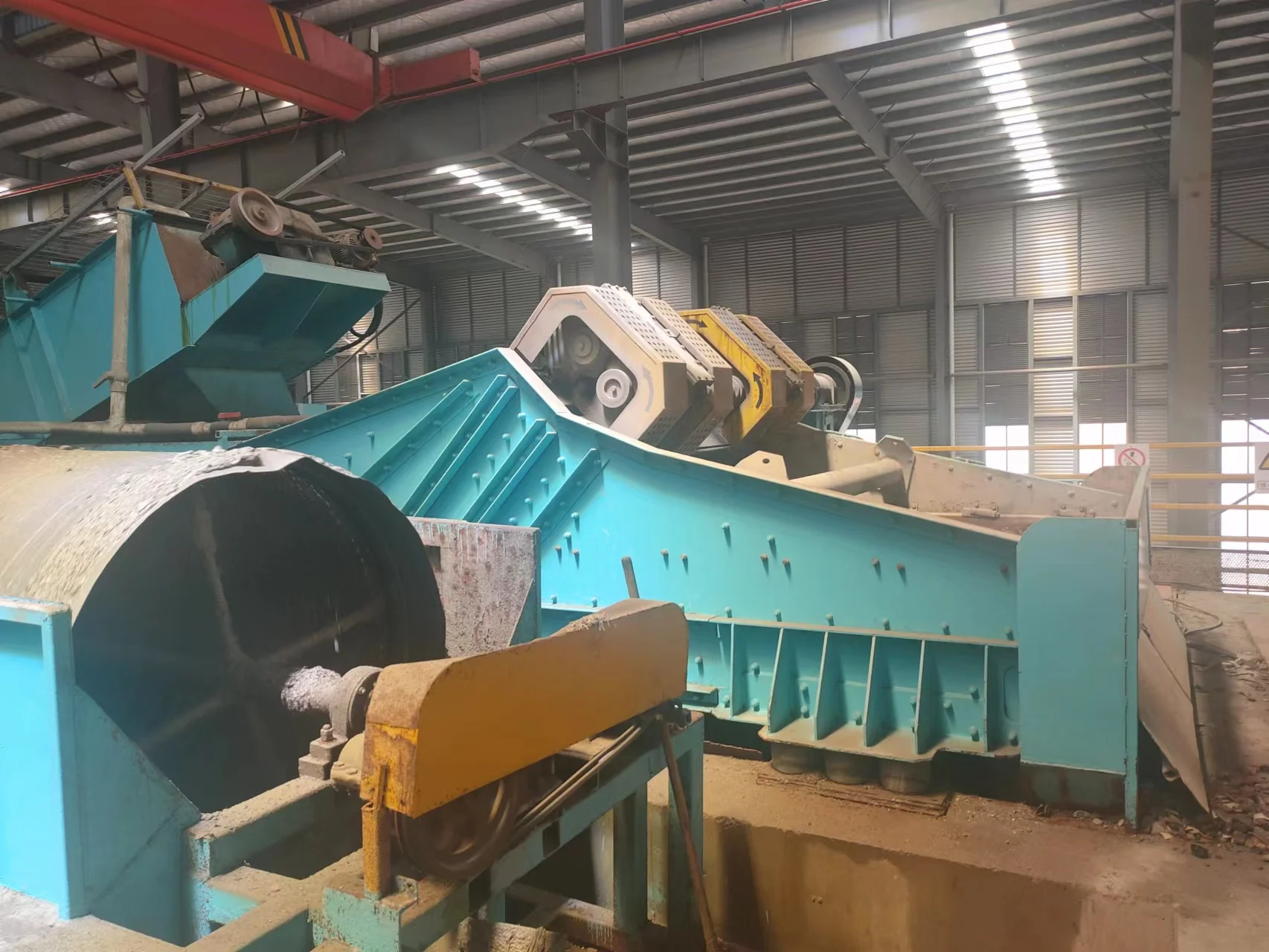 High Frequency Linear/Circular Stone Vibrating Screen Machine Hot Sand ...