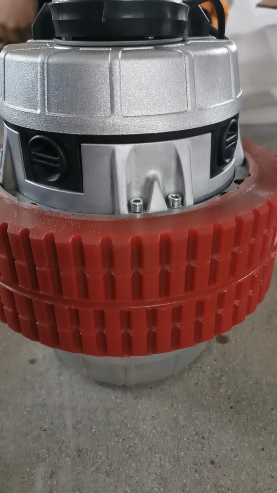 Tennant T7 Drive Wheel Floor Scrubber Machine by Changzhong