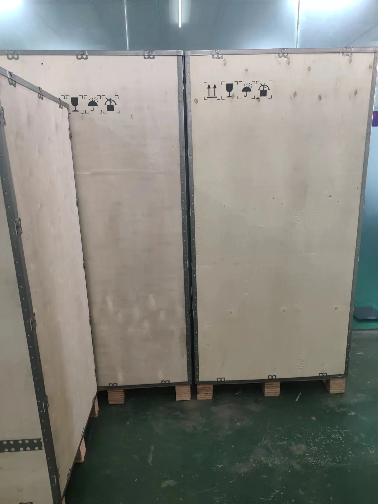 Moq Rendah 19 Inci Rak 18u 24u 27u 42u Ip65 Ip55 Kabinet Telekomunikasi ...