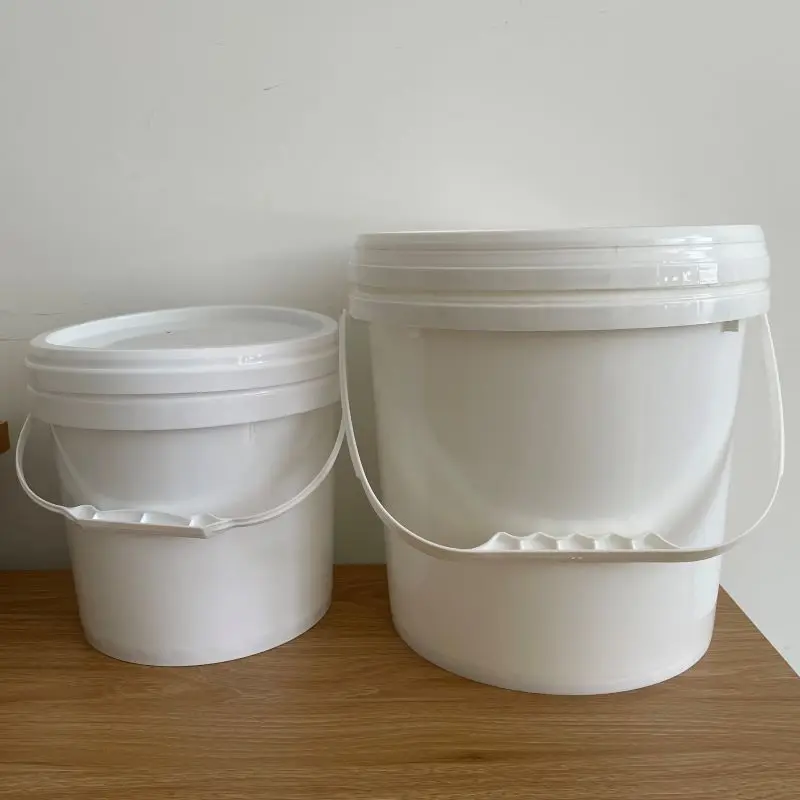 2 Gallon Plastic Bucket For Mineral 8l Plastic Buckets With Lid - Buy Plastic Buckets With Lid,2 ...