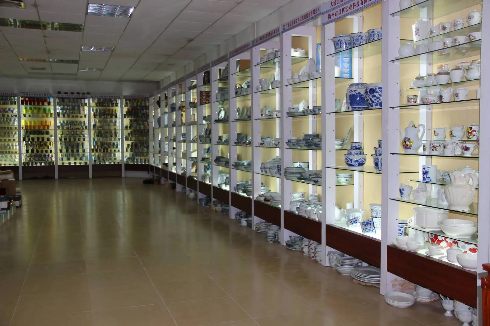 Luxury Flower Vases Home Decoration - Antique Chinese Porcelain