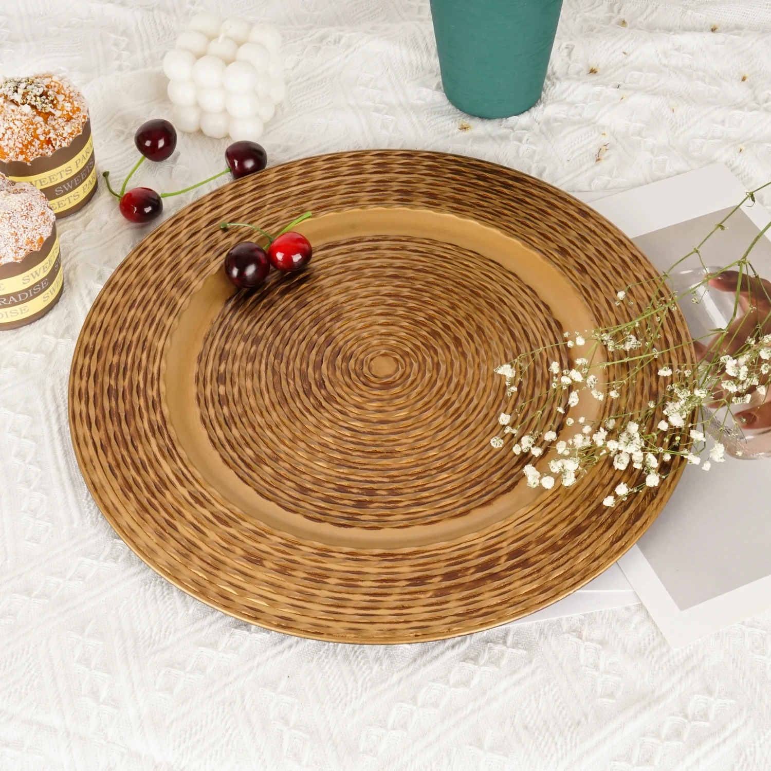 Wholesale Rustic Style Woven Rattan Pattern Brown Plates