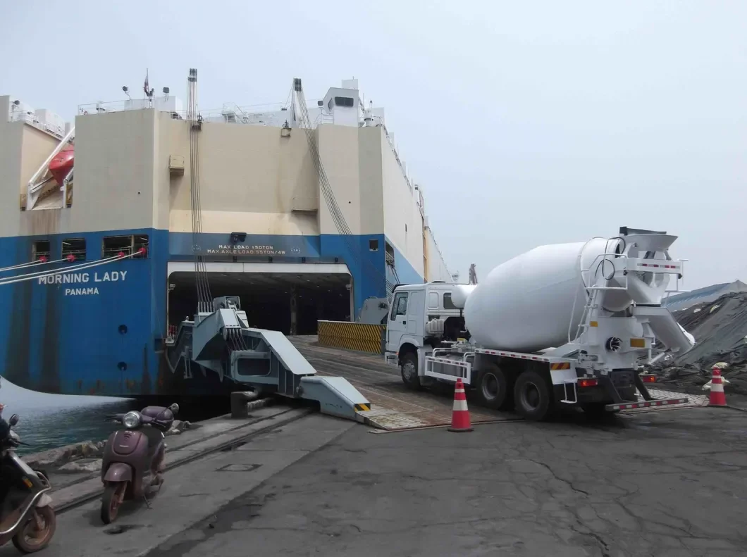 Sinotruk HOWO Euro 4 4X2 Manual Transmission Garbage Compactor Truck ...