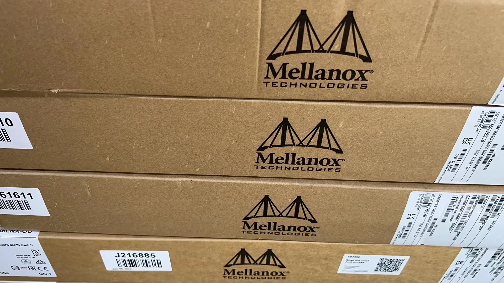 Mellanox MSB7890-ES2F - 36-Port Non-Blocking EDR 100gb/s Switch